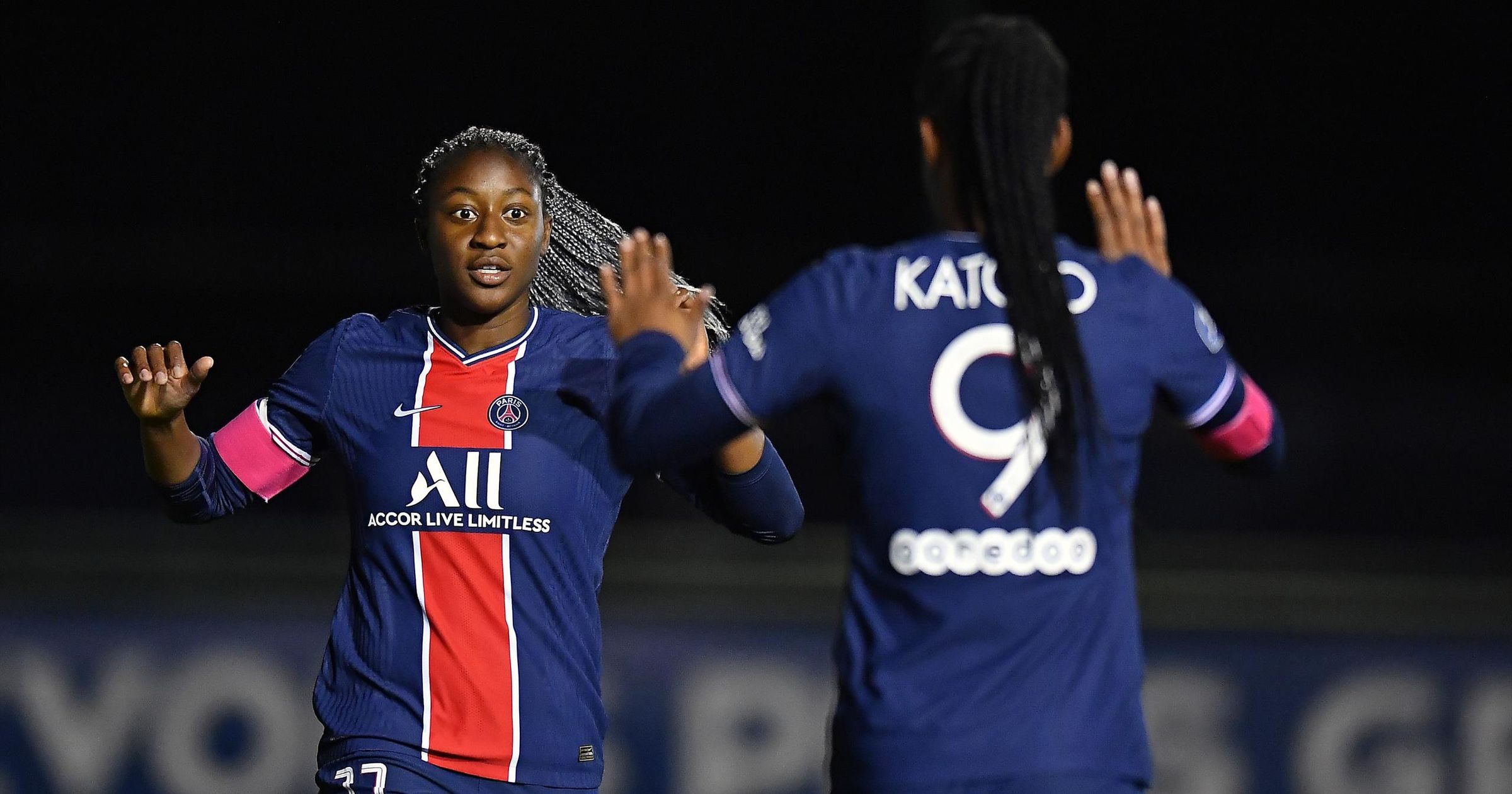 Grande première pour les joueuses du PSG, sacrées championnes de France ...