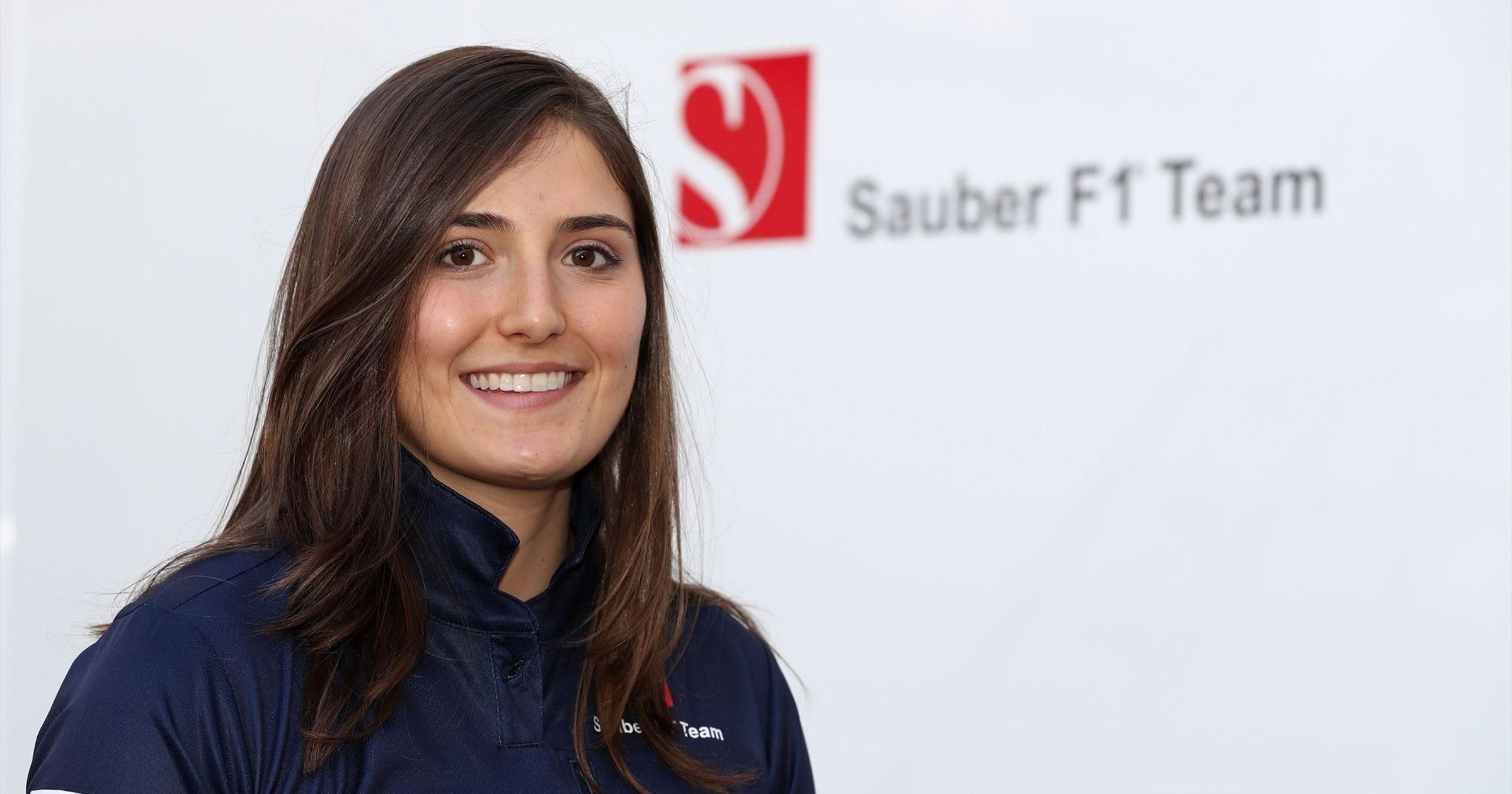 La F1 è anche donna: Tatiana Calderon è la nuova development driver del ...