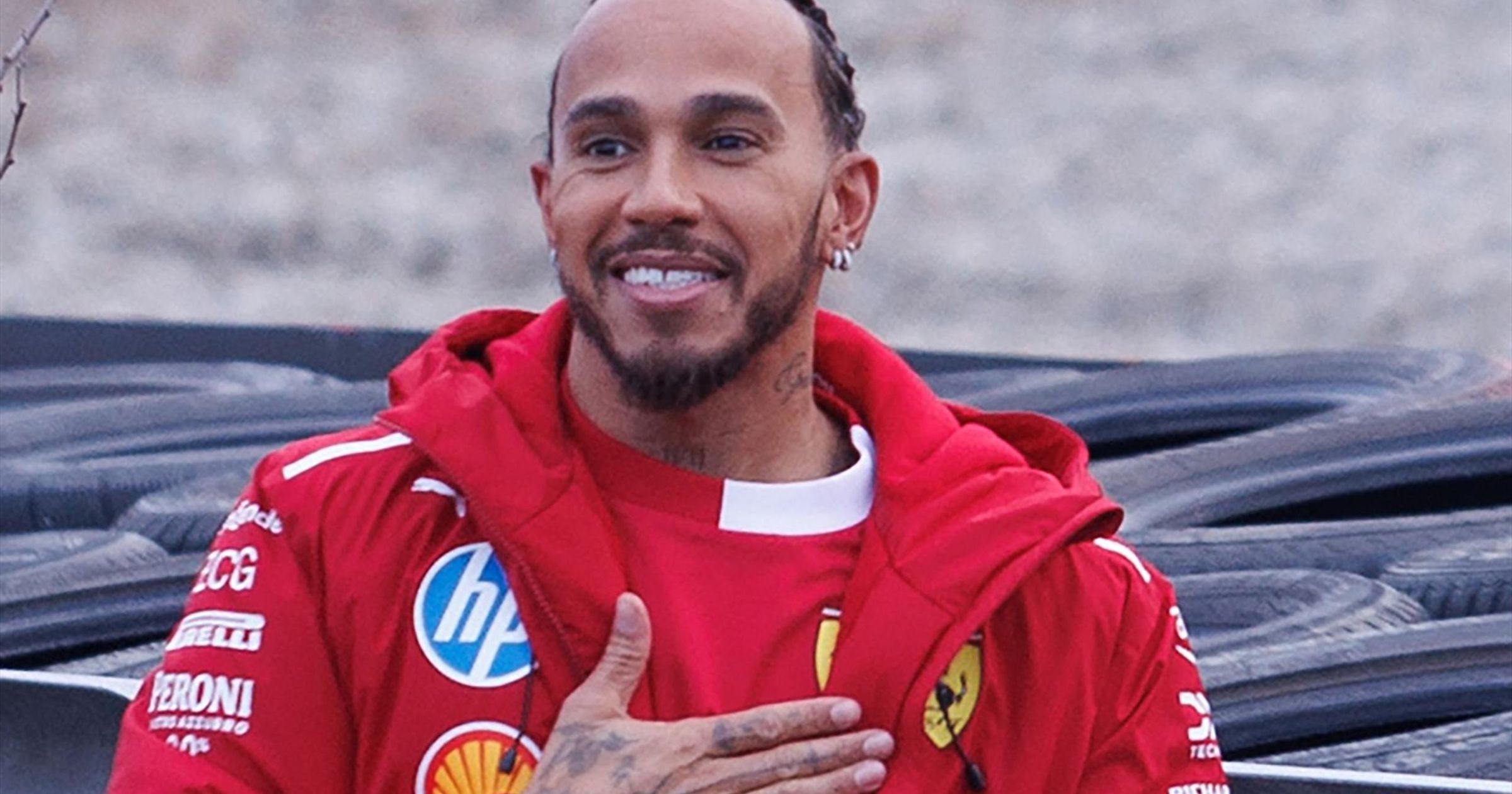 Formel 1 - Neuzugang Lewis Hamilton begeistert von Ferrari: "Bin stolz ...