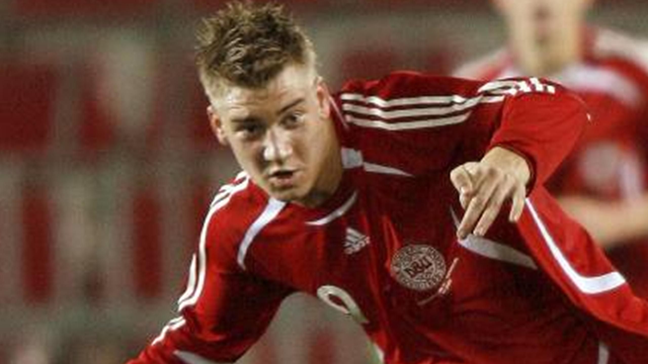 Danes call uncapped trio - Eurosport