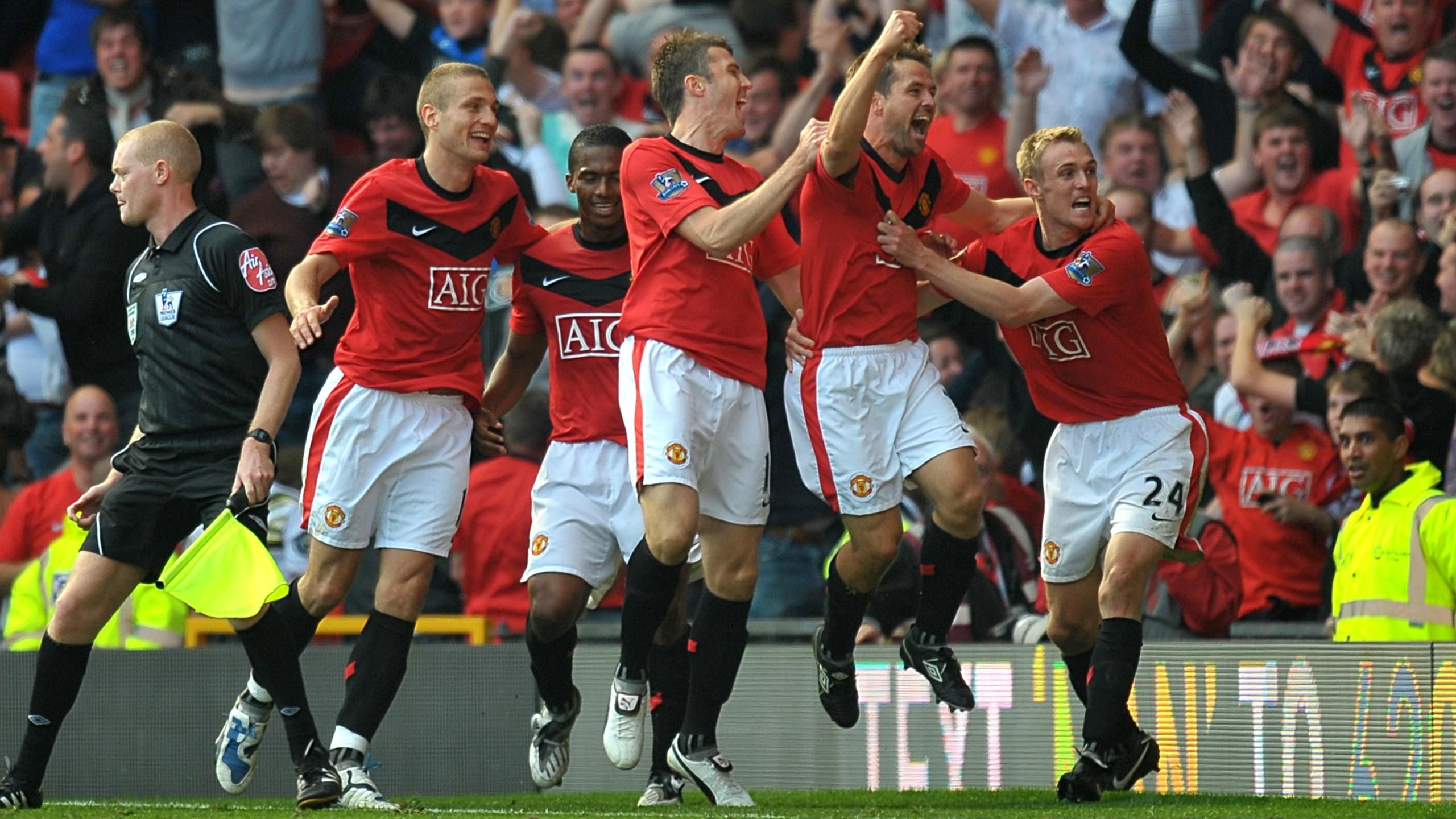United Win Thrilling Derby Eurosport
