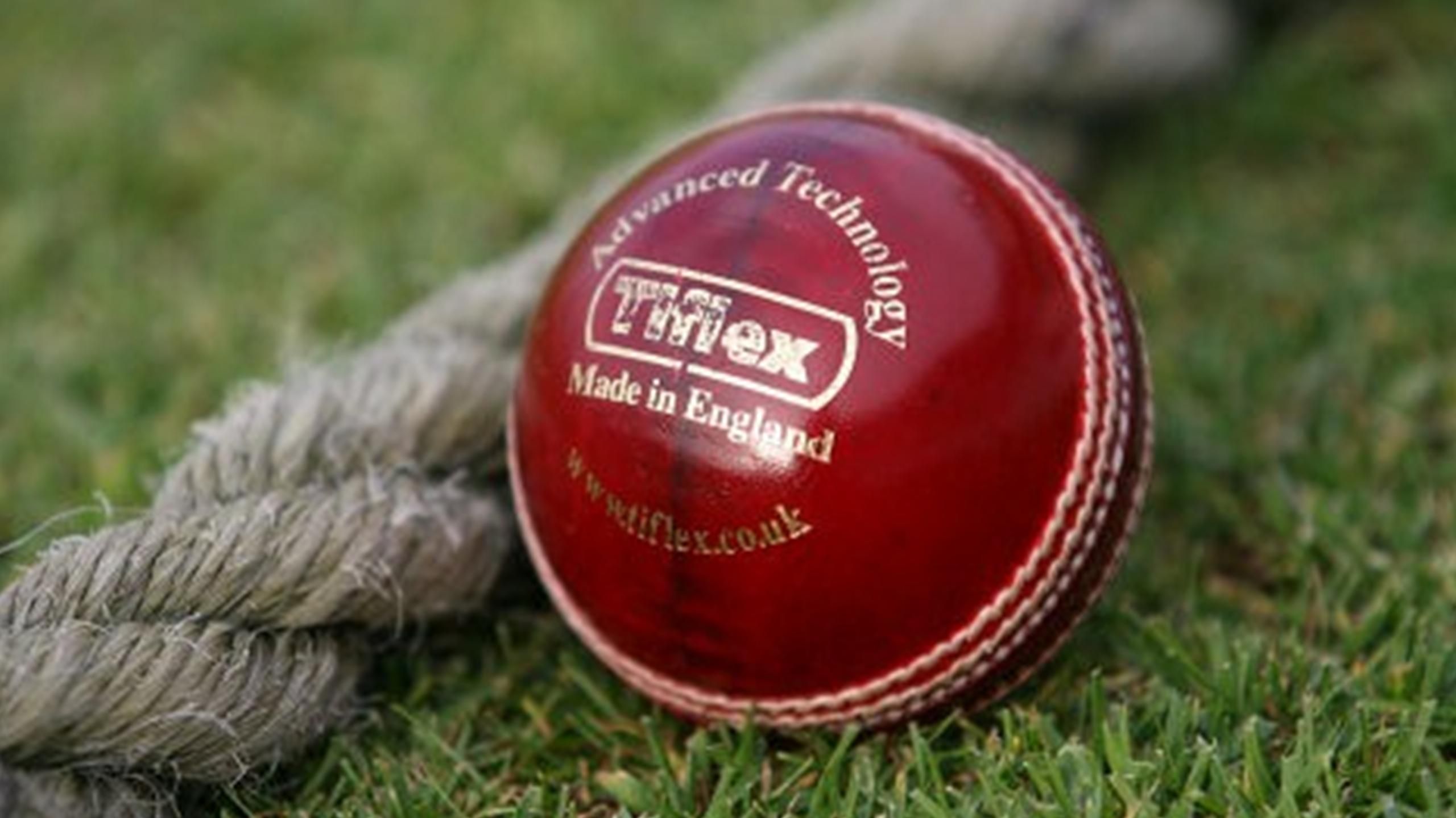 cricket-new-zealand-win-toss-bat-first-in-cape-town-eurosport