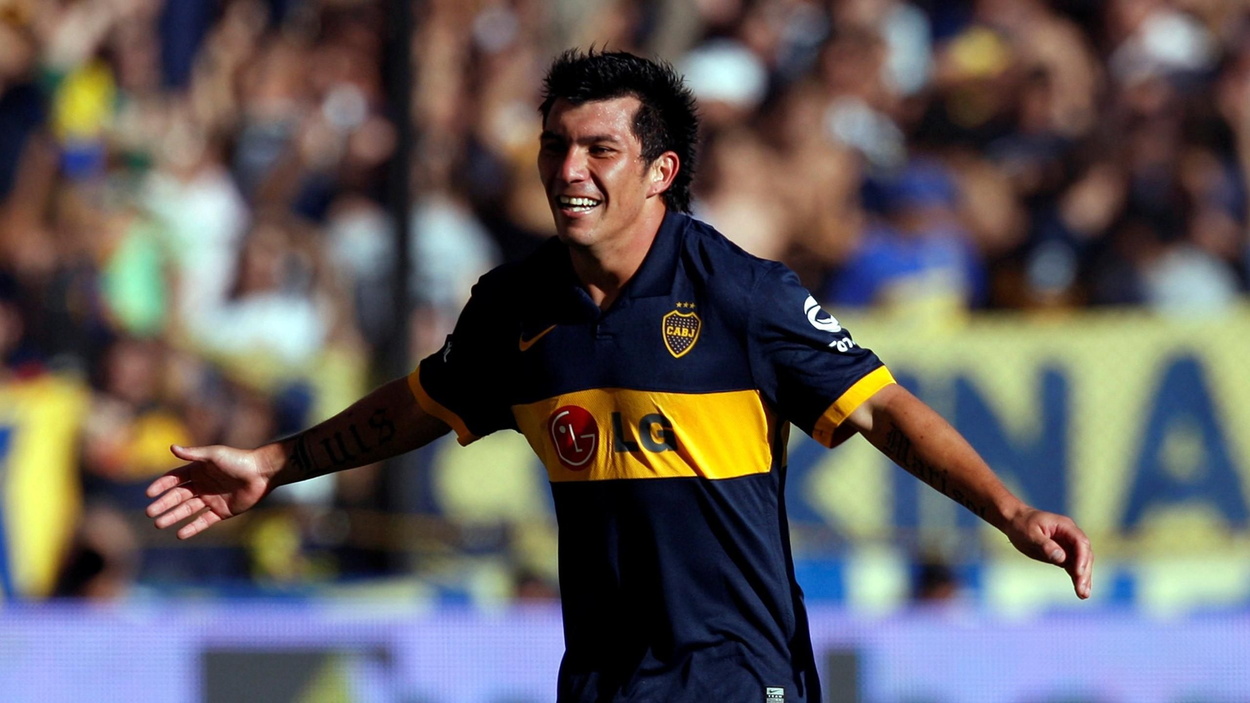 Sevilla sign Medel - Eurosport