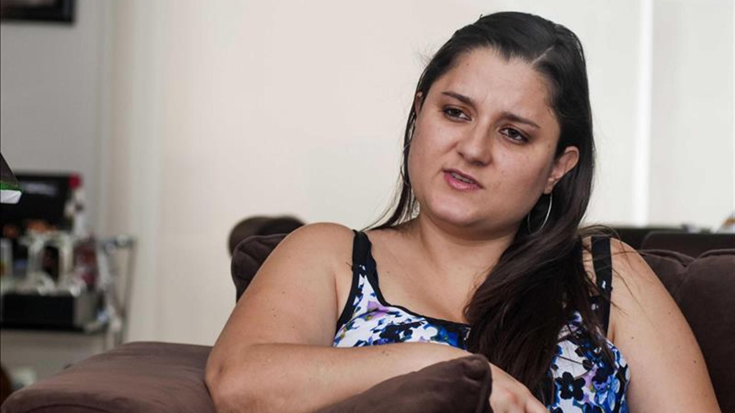 Paola Valverde, la rara intromisión de una poeta en el mundo del boxeo ...