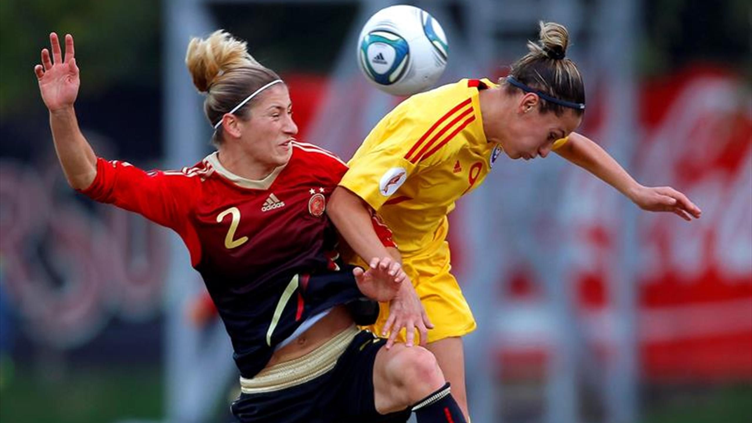 La delantera rumana del Sporting Laura Rus, dos meses de baja por ...