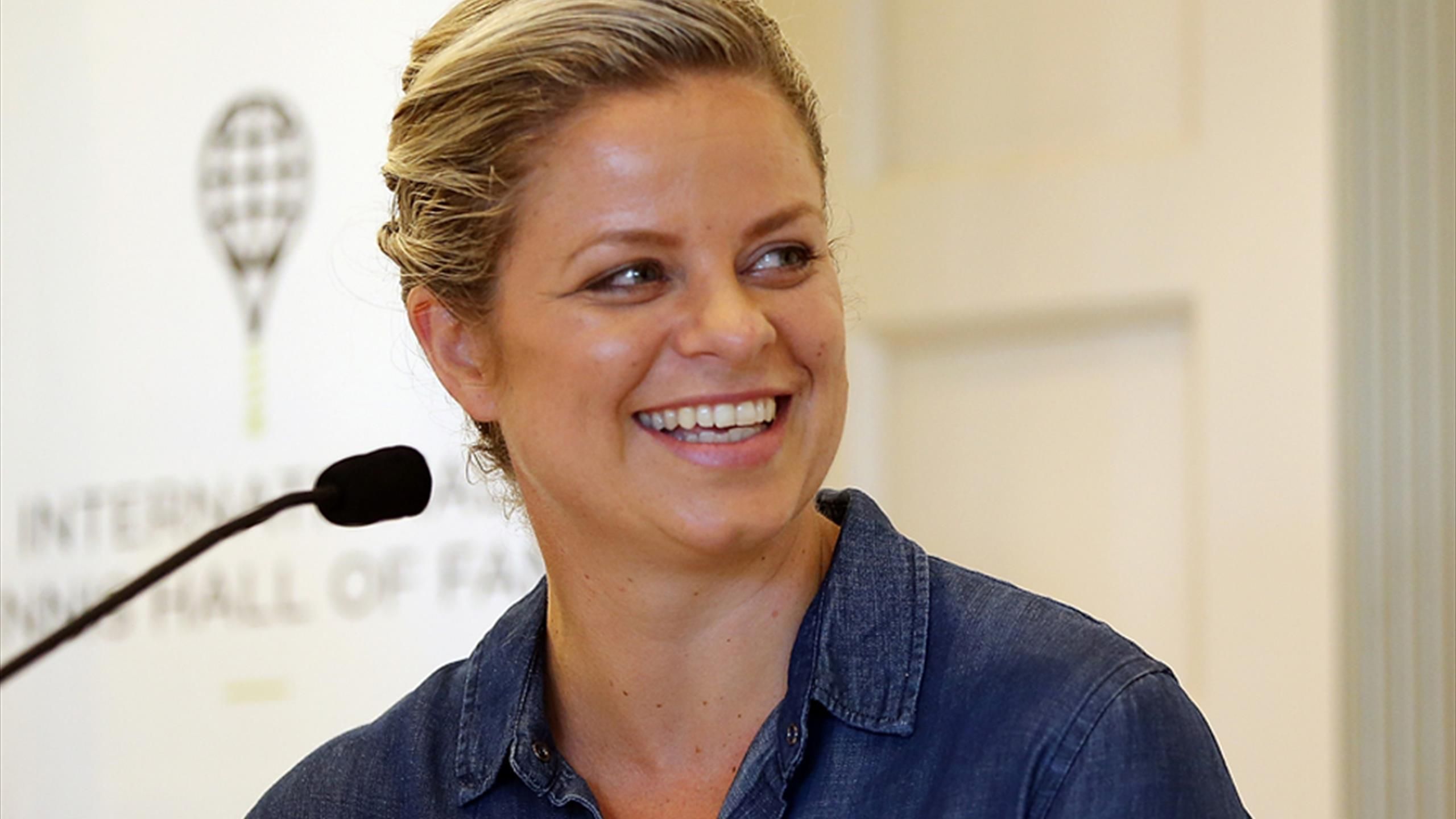 Nach Knieverletzung: Clijsters peilt Kim Comeback im März 2020 in ...