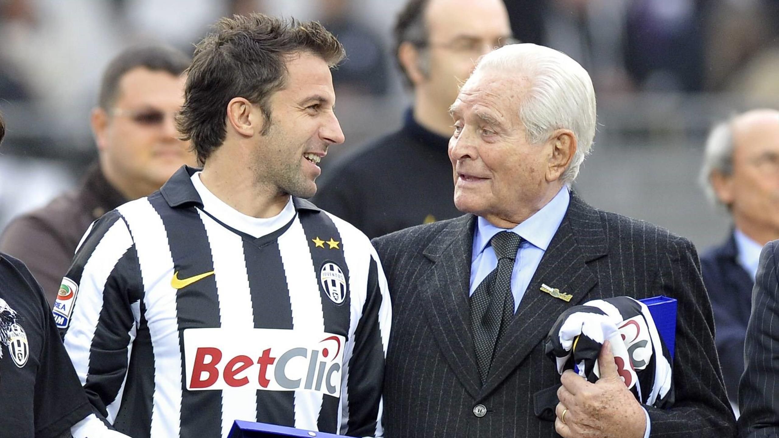 Morte Boniperti, il saluto del mondo Juve. Agnelli: "Leggenda per tutti ...