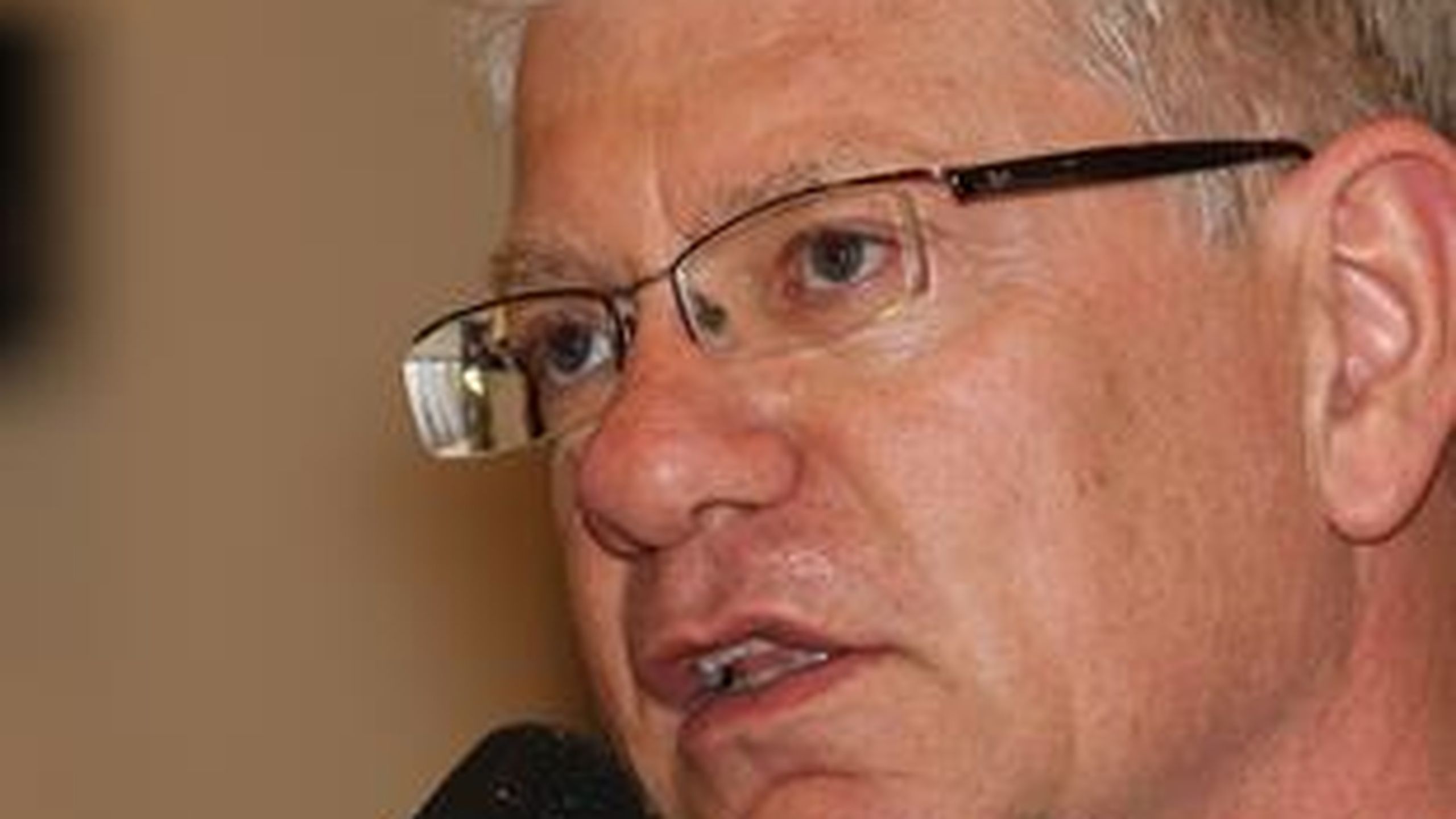 DEB-Präsident Reindl wehrt sich gegen Kritik und deutet erneute ...