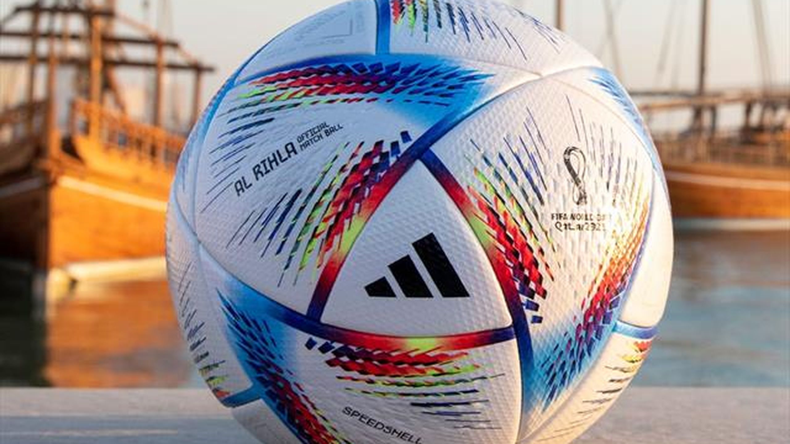 Le ballon officiel de la Coupe du monde 2022 au Qatar a été révélé par ...
