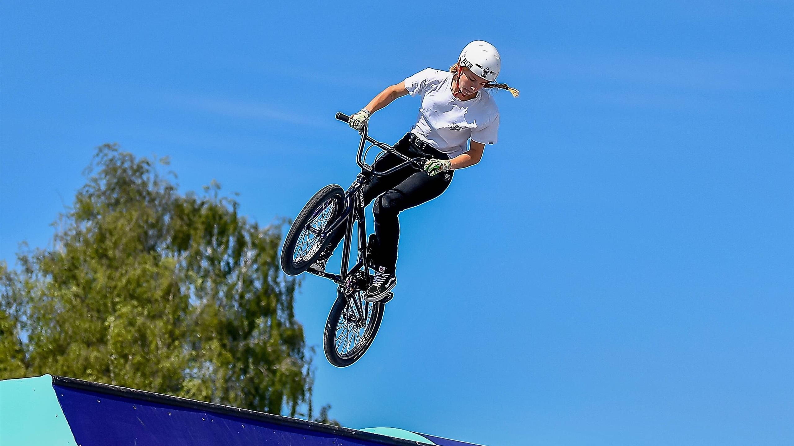 Kim Lea Müller begeistert Fans bei European Championships in München ...