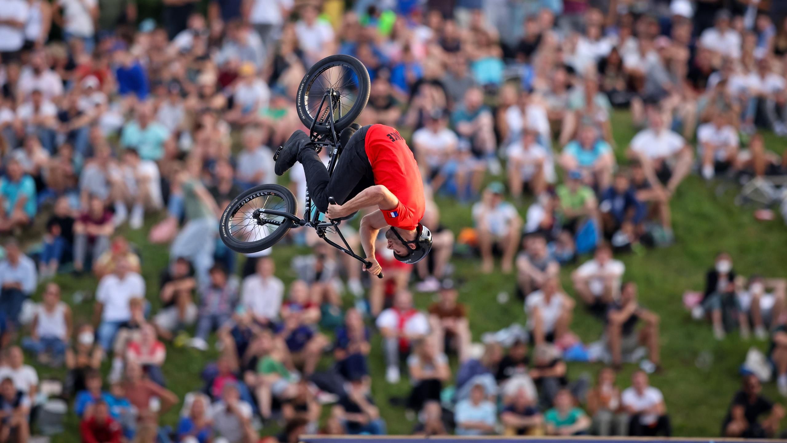 WM: BMX-Freestyler um EM-Zweite Kim Müller und Trial-Spezialisten ...