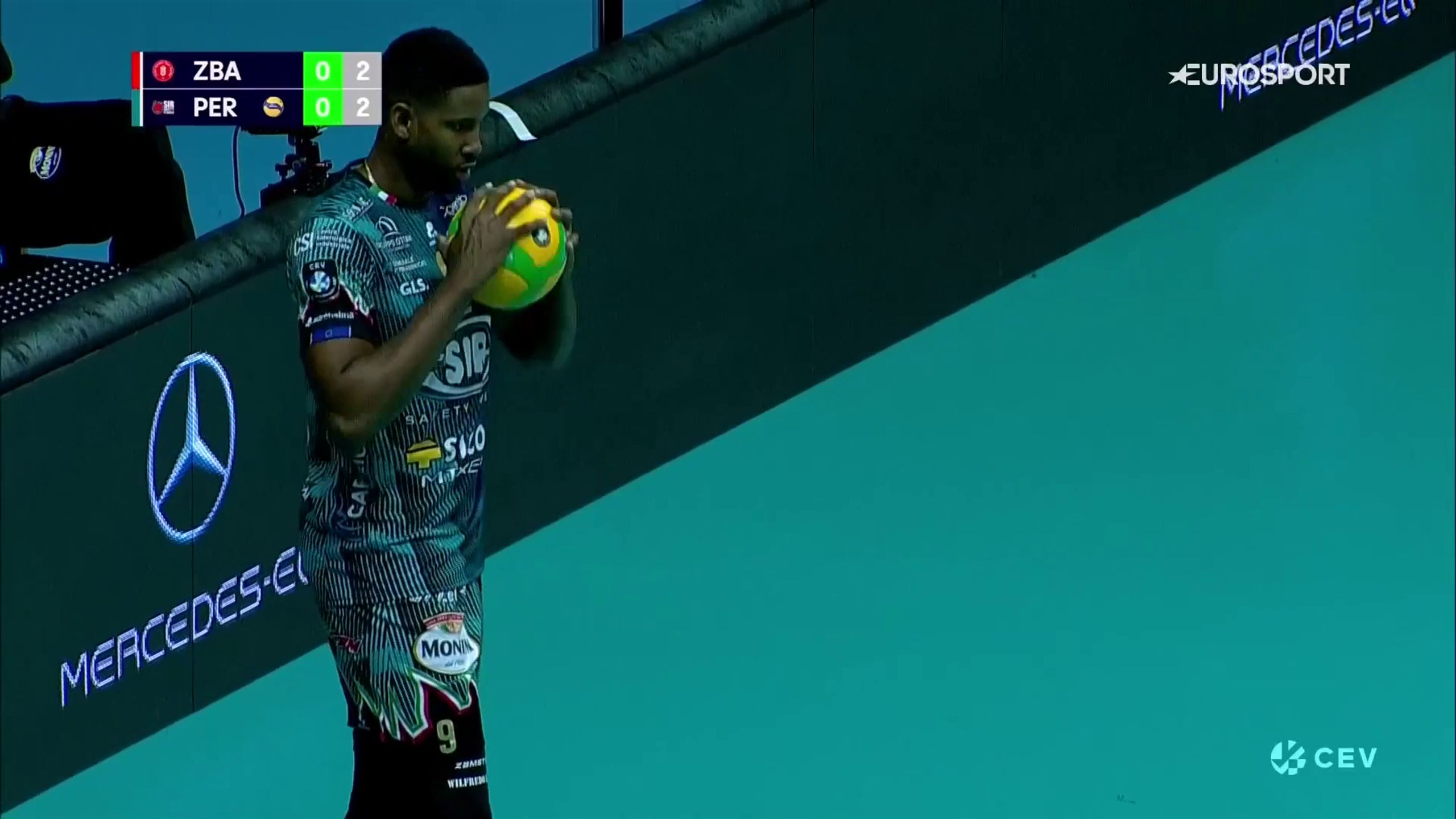 Volley, Champions League: Wilfredo Leon è tornato: prima palla, subito ...