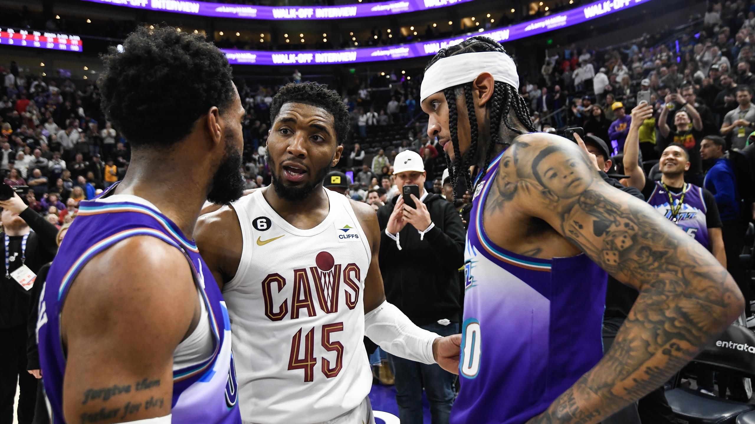 NBA: 5 curiosità della notte che vi siete persi. Mitchell torna a Utah ...