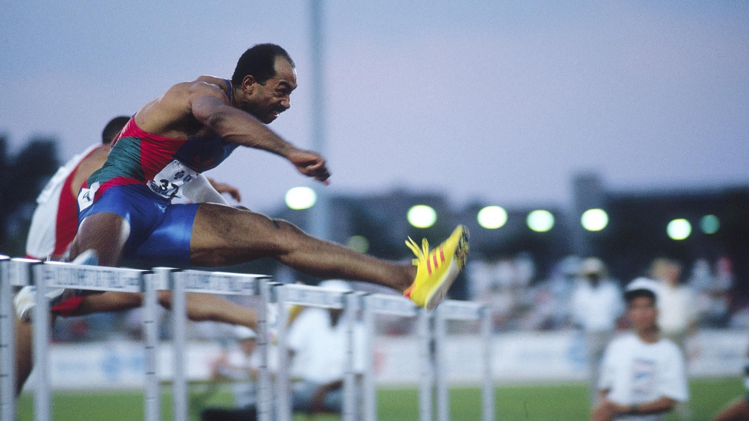 Elhunyt Greg Foster legendás amerikai gátfutó - Eurosport