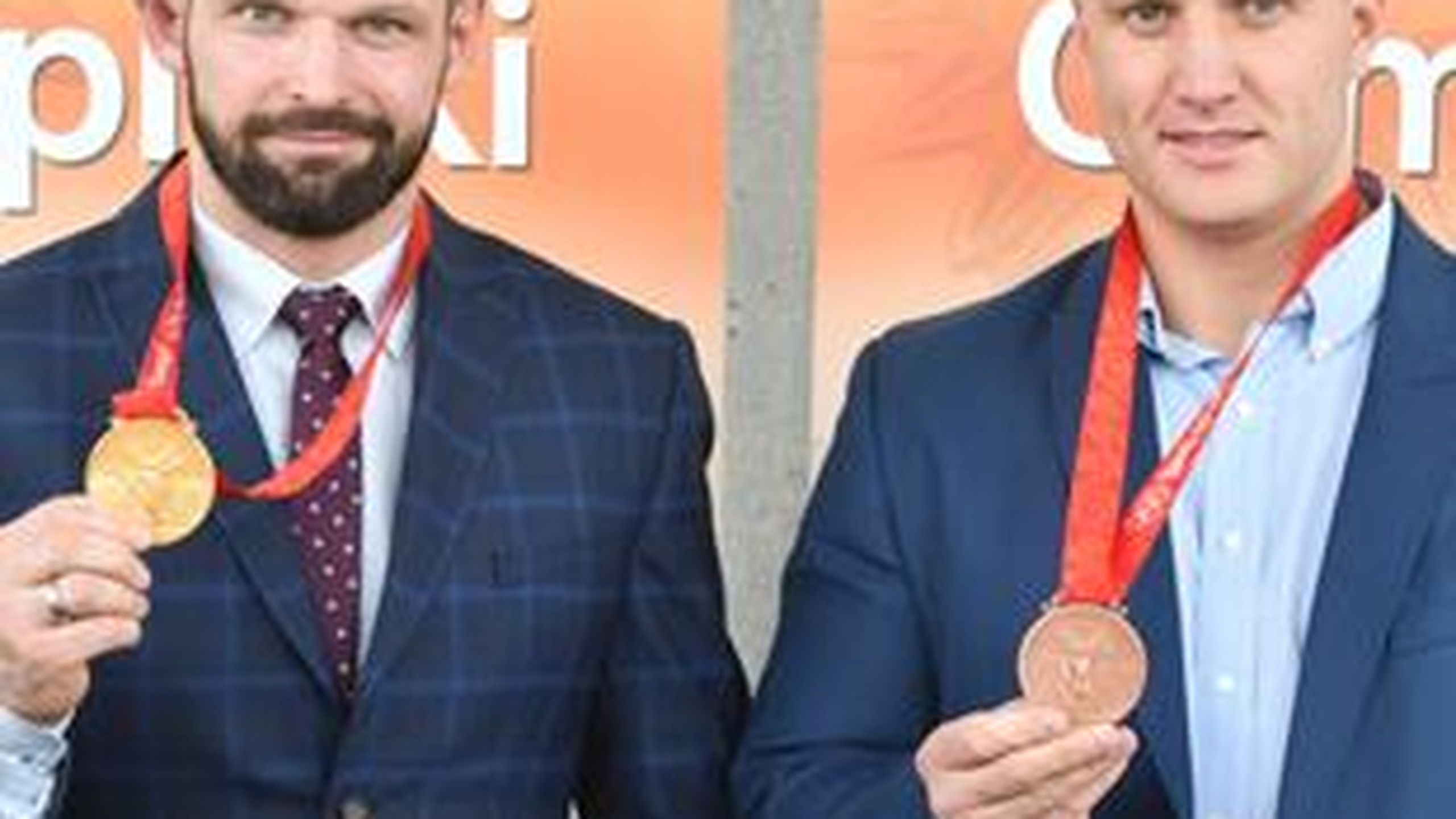 Szymon Kołecki i Marcin Dołęga odebrali medale z Pekinu - Eurosport