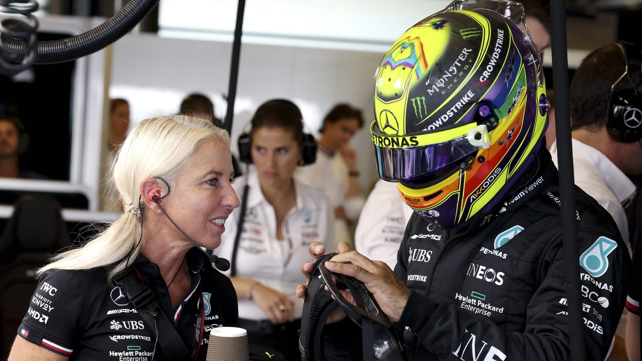 Hamilton si separa da Angela Cullen dopo 7 anni: fisioterapista e ...