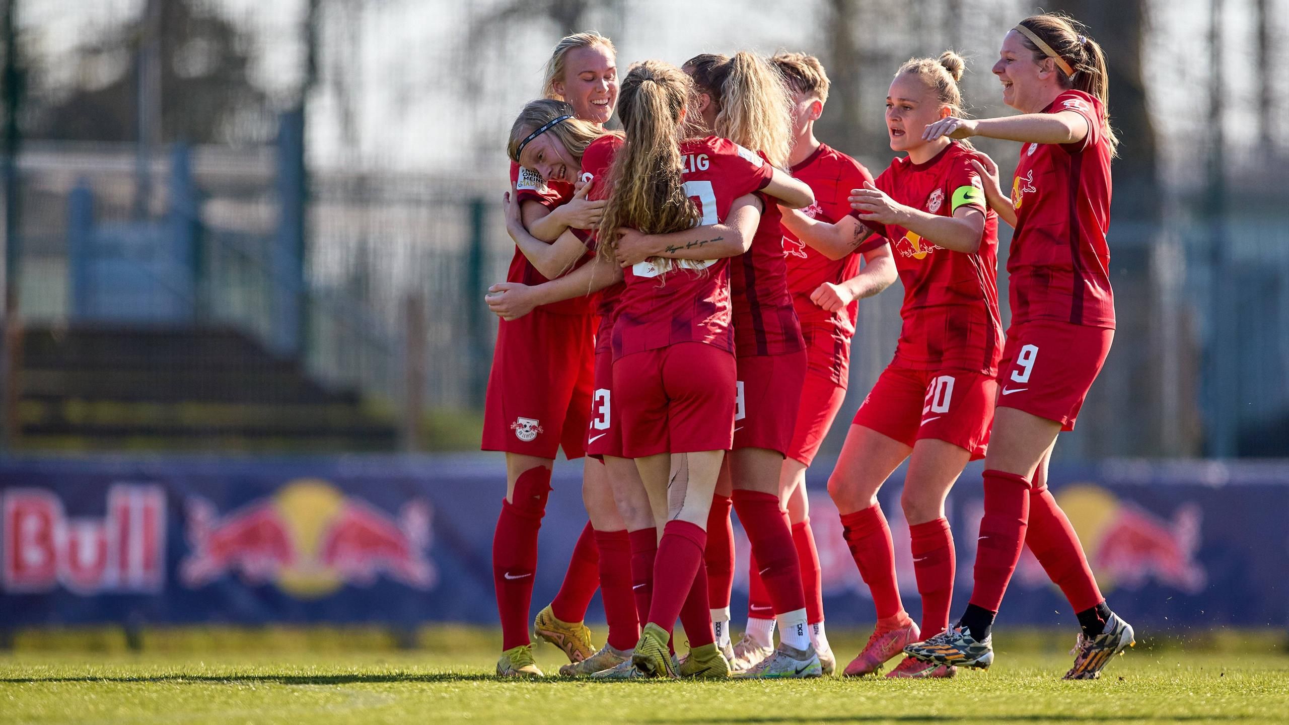 RB Leipzig: Frauen stehen sechs Spieltage vor Schluss als Bundesliga ...