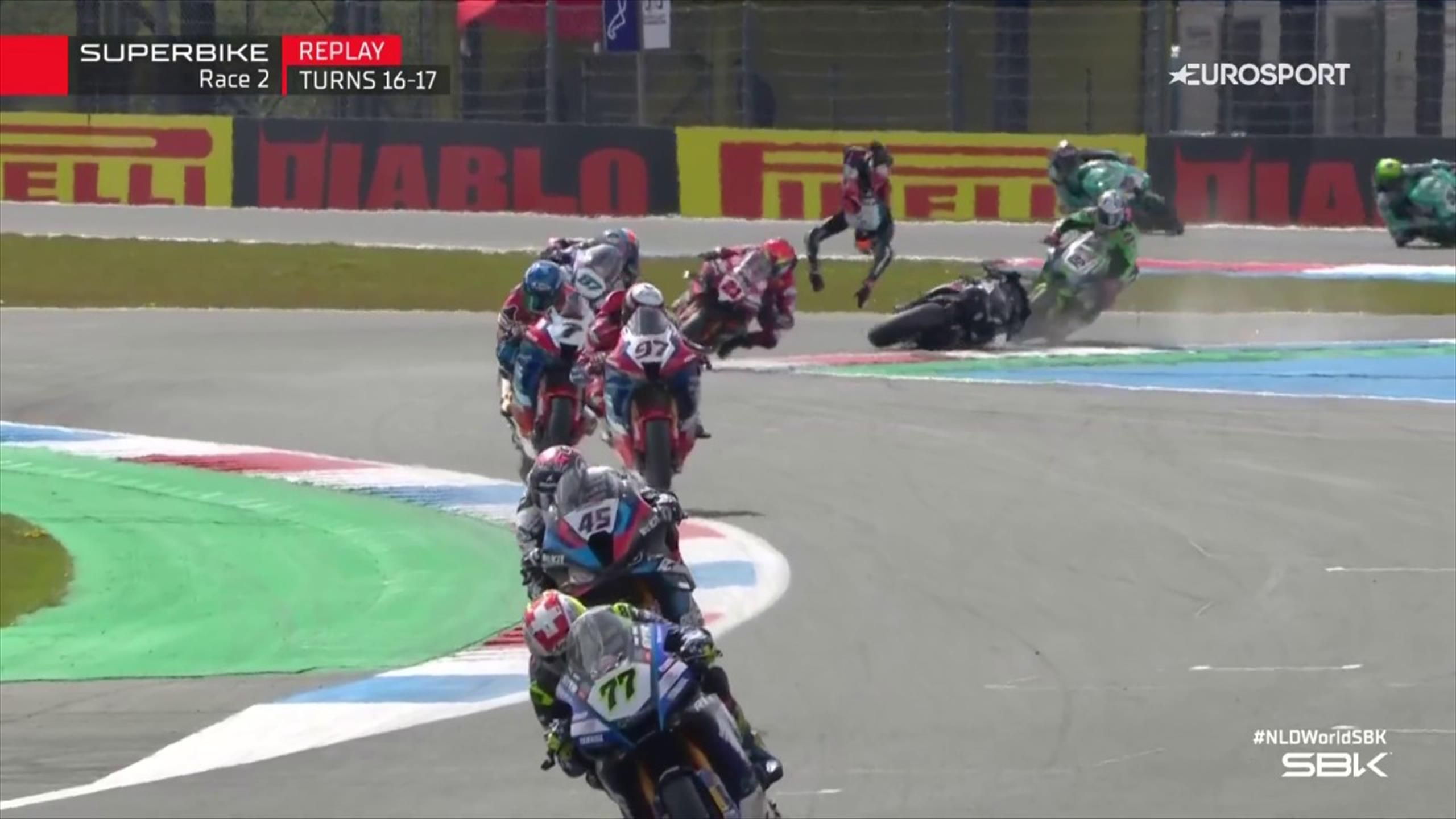 Assen | Van der Mark loopt na highsider in WK Superbike opnieuw zware ...