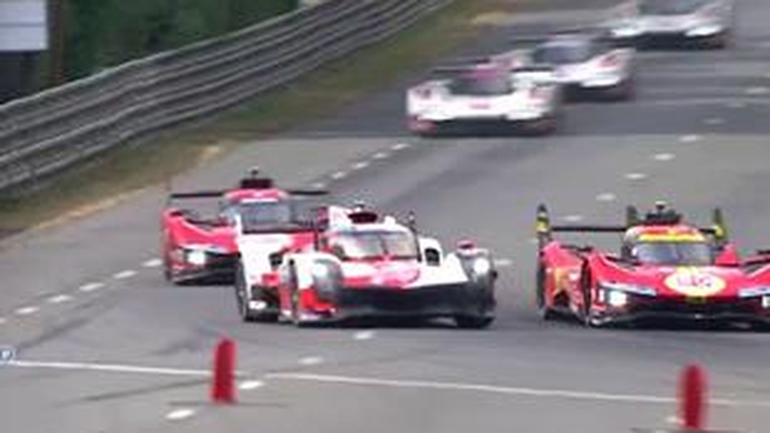 Ferrari, sorpasso show! Nicklas Nielsen vince il duello con la Toyota ...