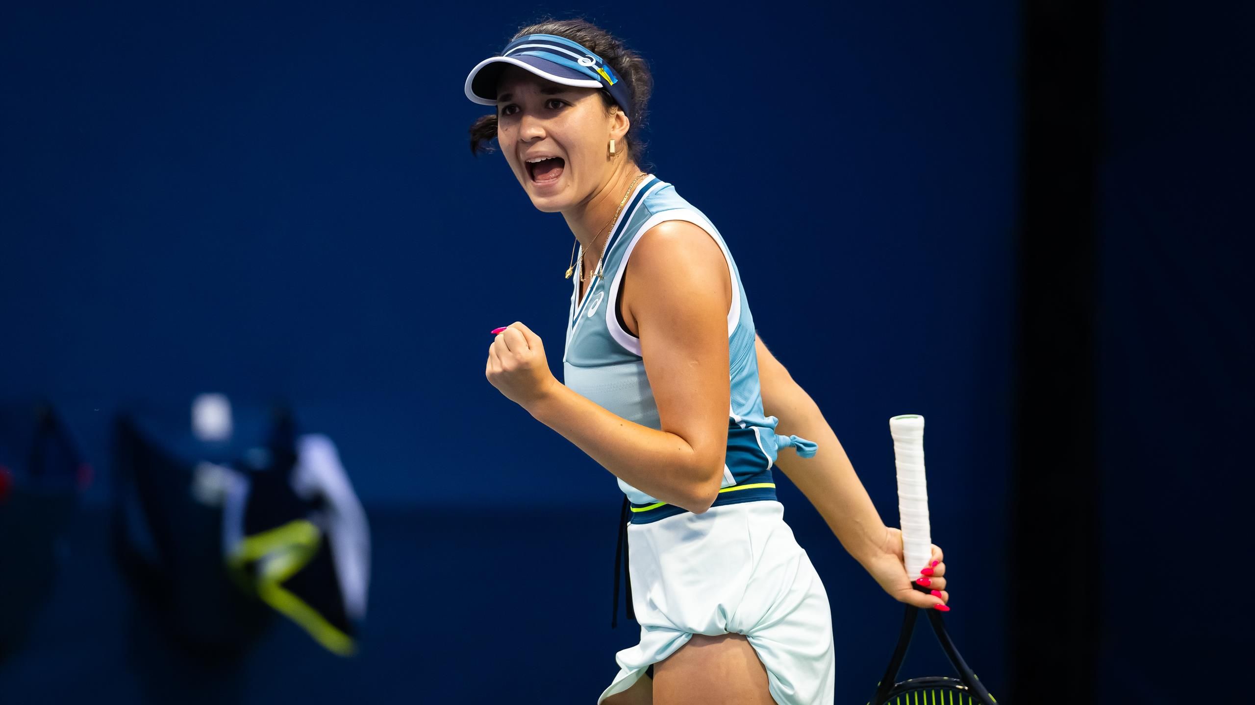 Achieving Success: Lys emerges triumphant in debut match and sets ...