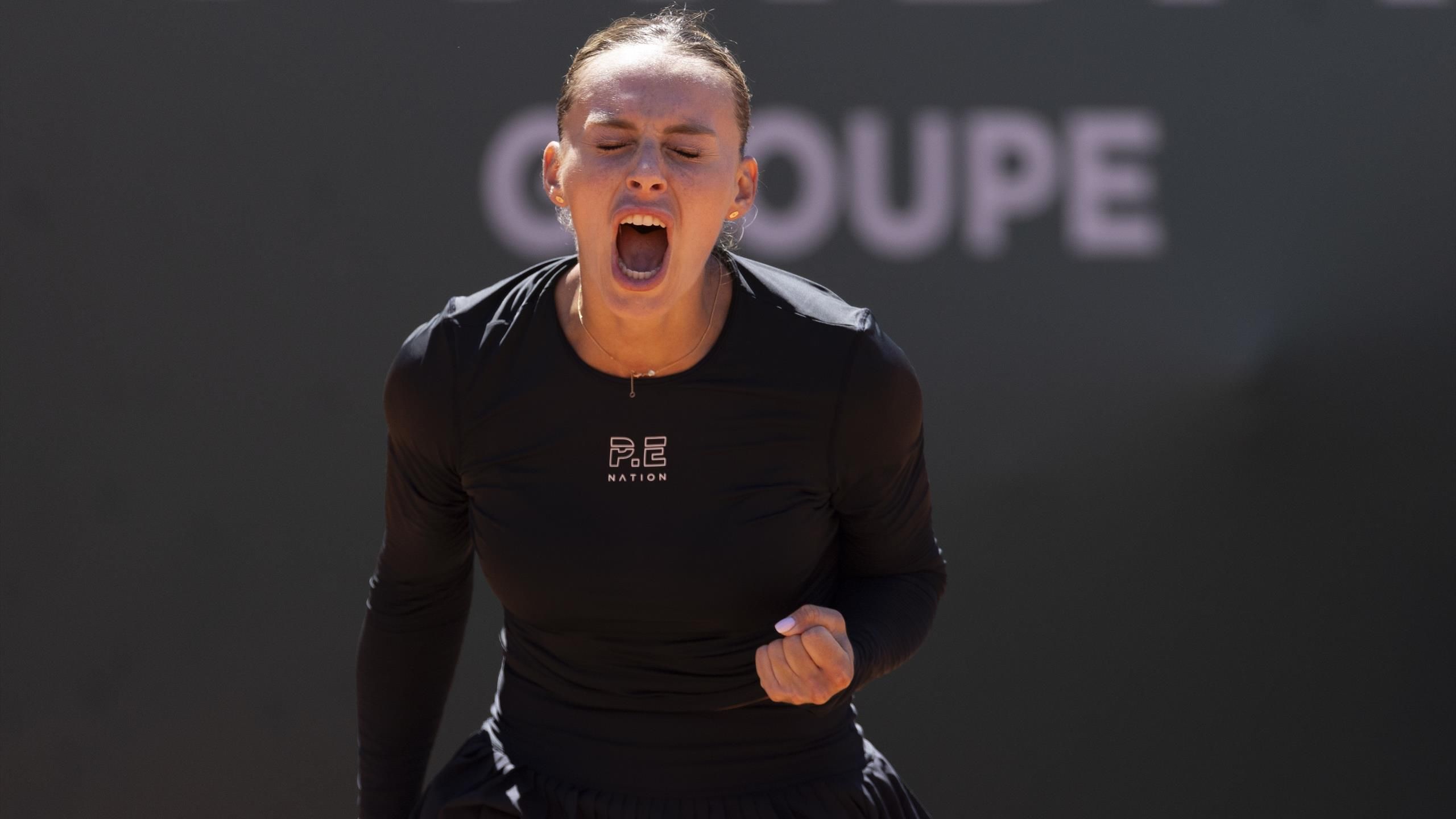 Ana Bogdan a trecut de favorita numărul 7 și e în finală la turneul WTA ...