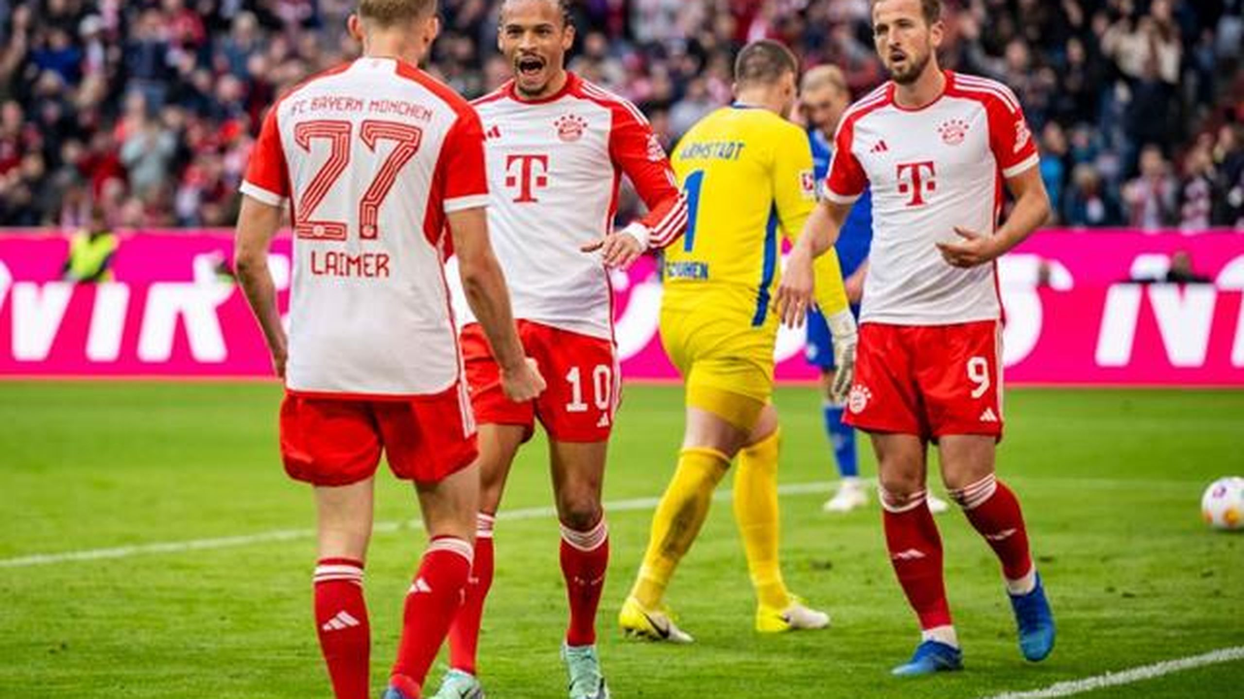 Bayern Monaco-Darmstadt 8-0, gol e highlights. Tripletta di Kane, torna ...