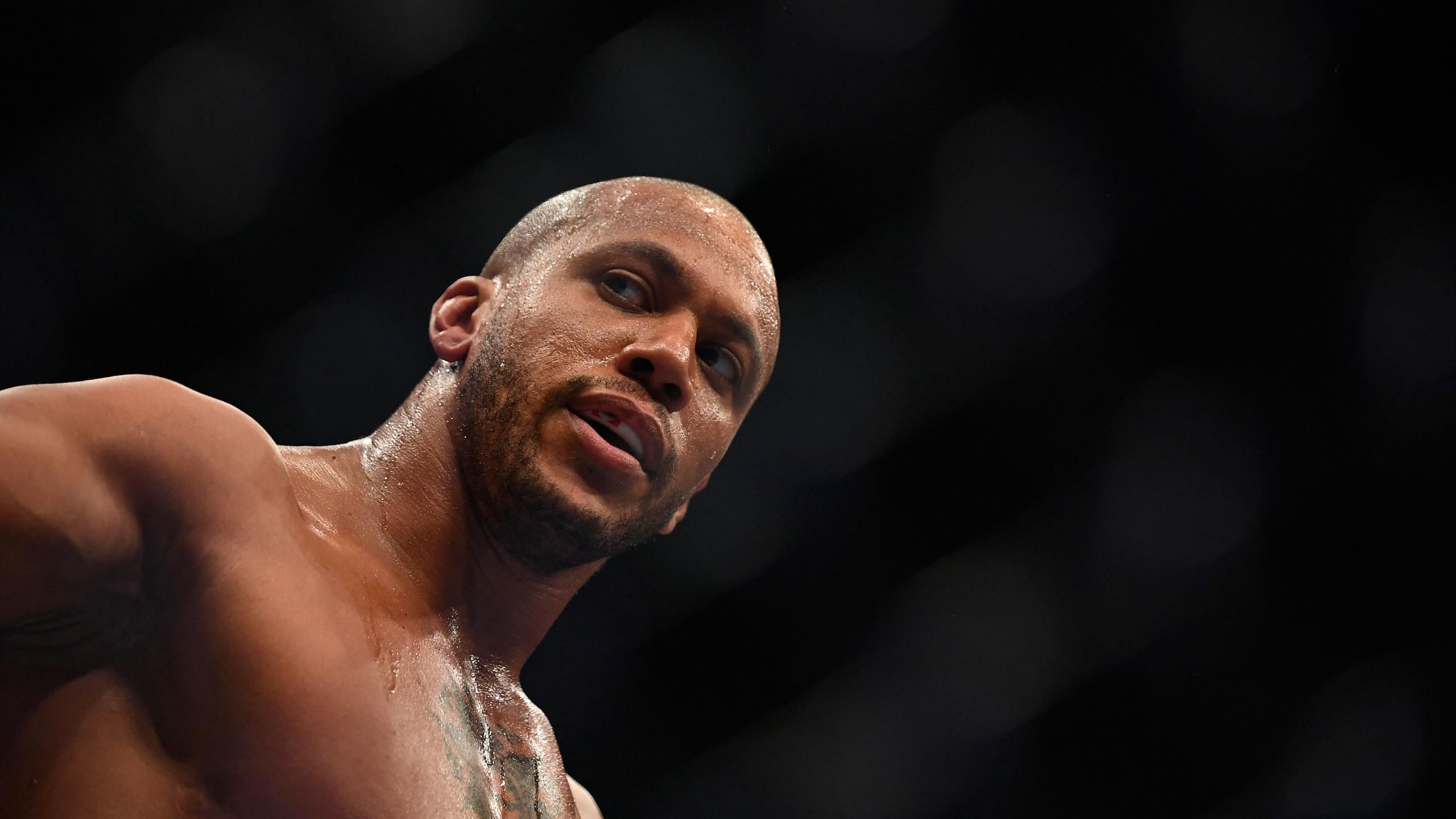 Quand Ciryl Gane s'imagine face à Teddy Riner en MMA [2022] : "S'il me fait un ippon et qu'il ...