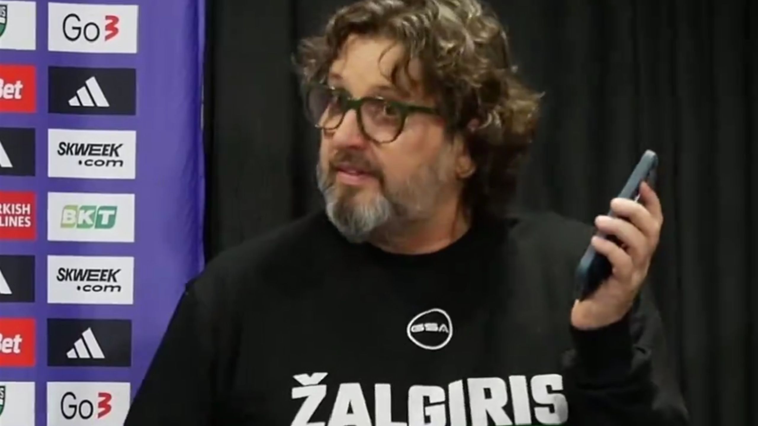 Andrea Trinchieri vince la prima con lo Zalgiris Kaunas e fa ballare ...