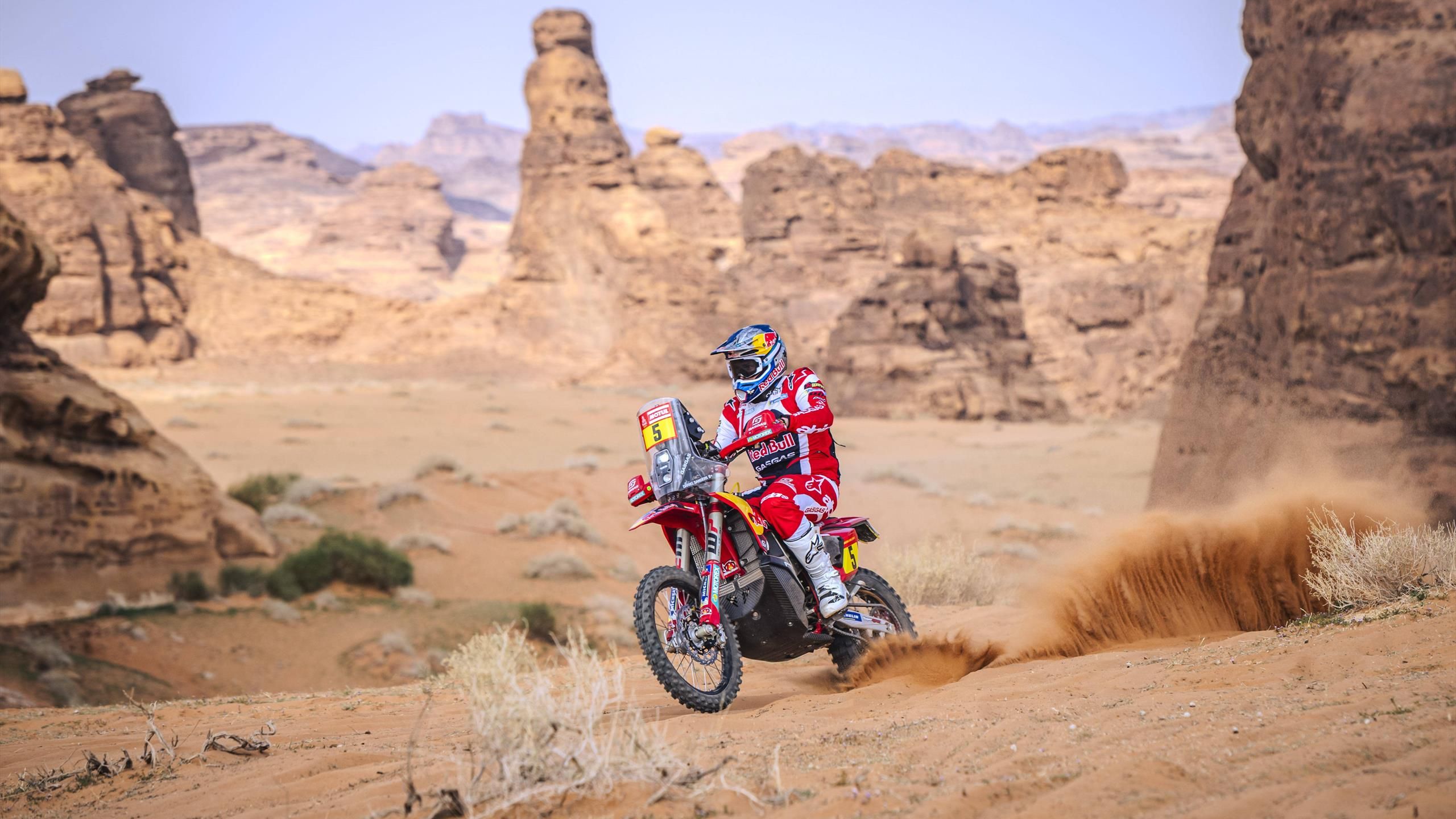 Rallye Dakar: Tosha Schareina gewinnt Motorrad-Prolog in der Wüste um ...
