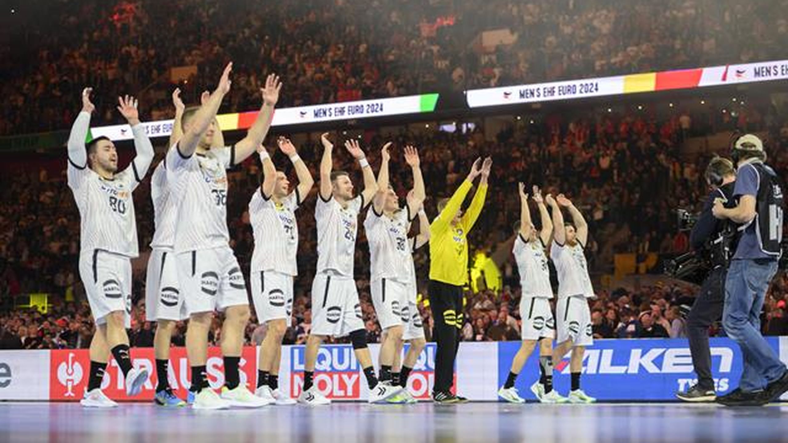 Deutsche Handballer begeistern Daniel Stephan bei Heim-EM: "Schmeckt ...