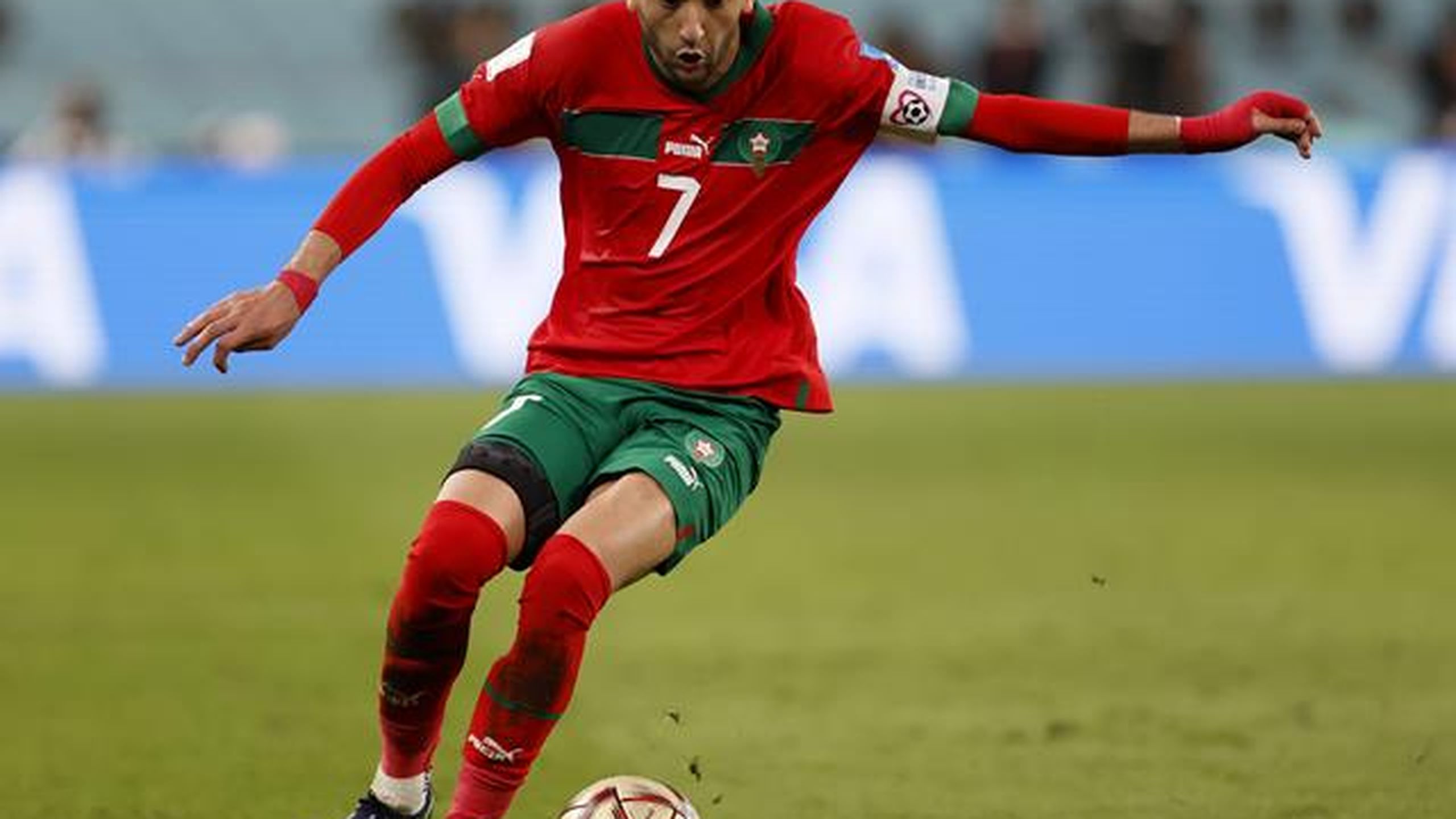 Hakim Ziyech, Michael Olise, Endrick, Jurriën Timber, Robert ...