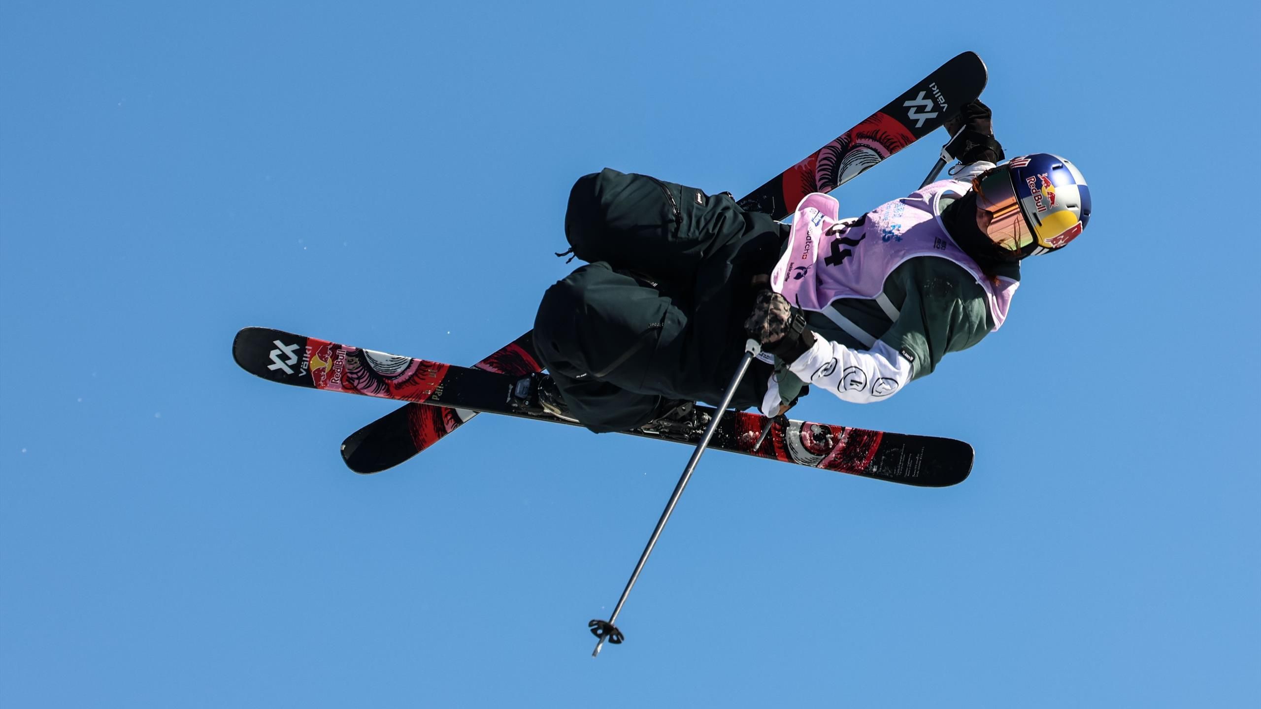 Ski freestyle : Tess Ledeux victorieuse à Tignes en slopestyle - Eurosport