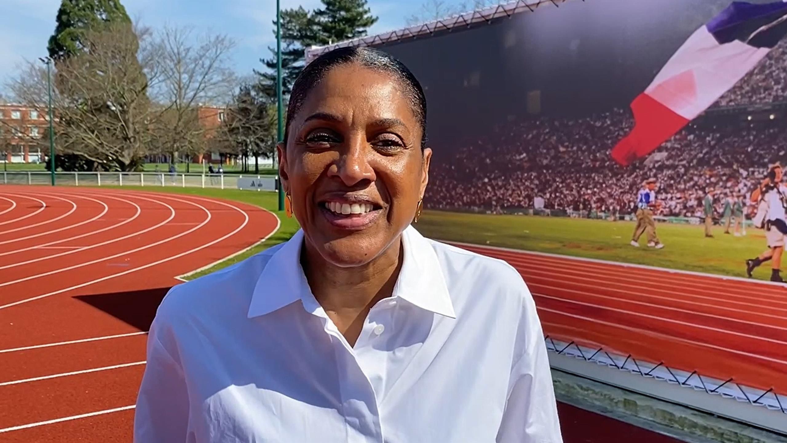 JO Paris 2024 - Marie-José Pérec, dernière porteuse de la flamme ...