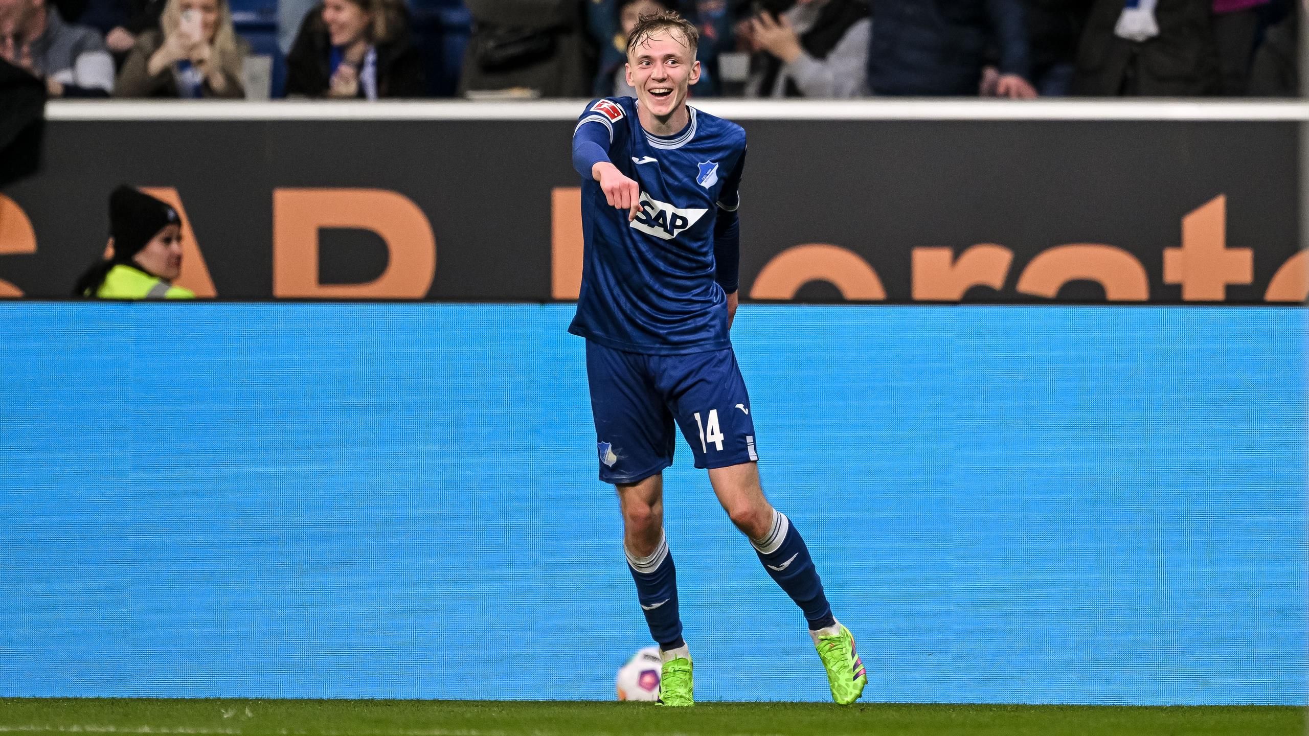 Maximilian Beier von der TSG 1899 Hoffenheim: Senkrechtstarter und Neu ...