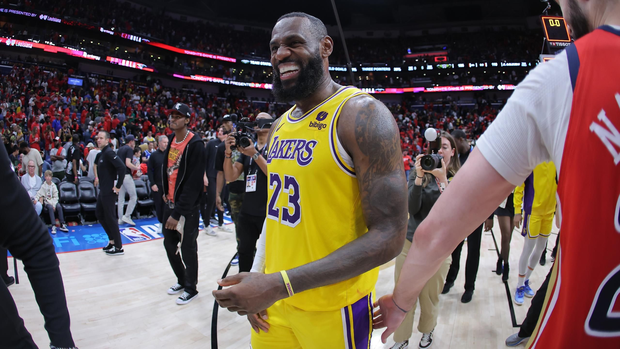 NBA - Les Los Angeles Lakers qualifiés pour les playoffs, Stephen Curry ...