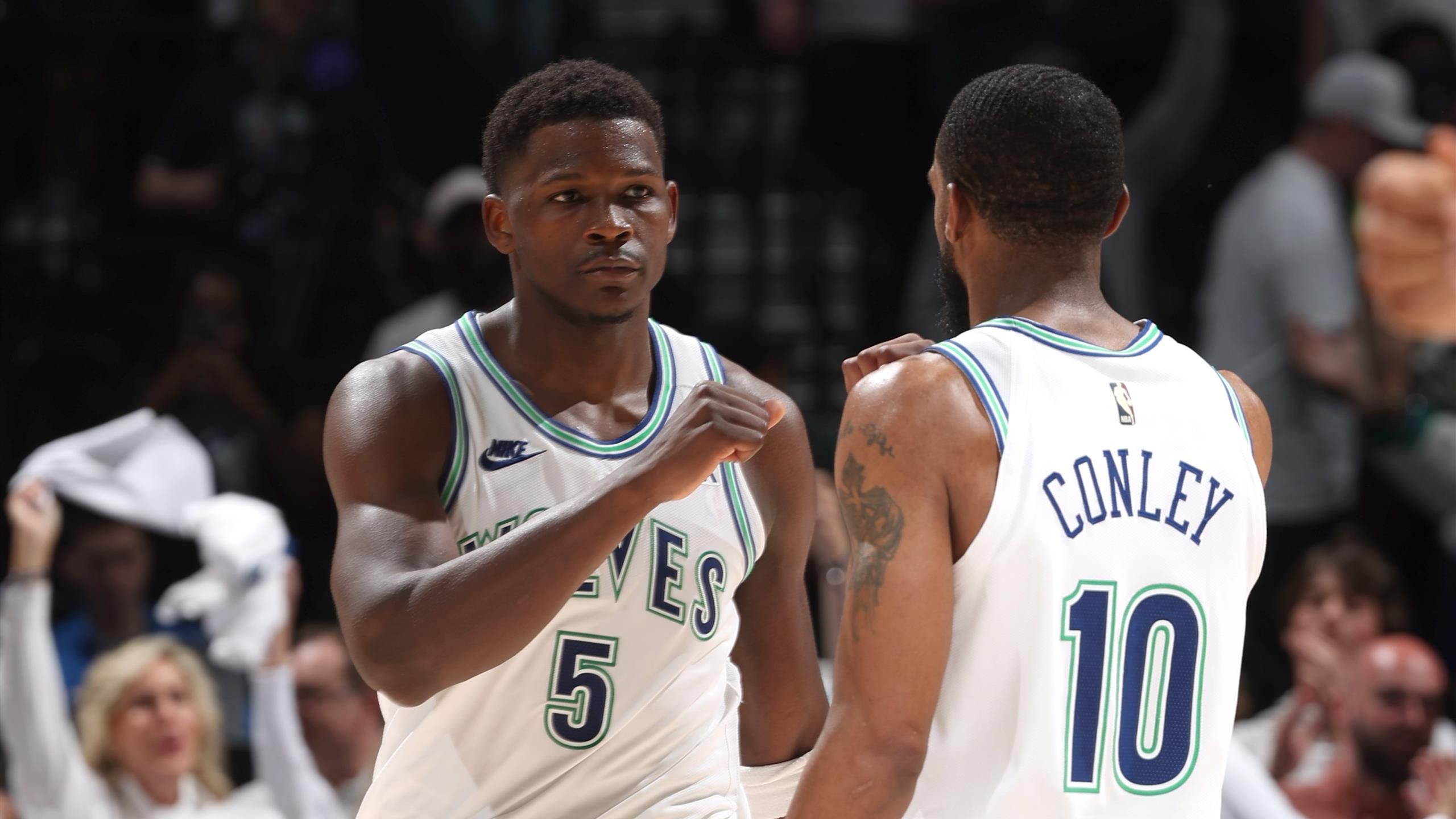 NBA Playoff, 5 curiosità della notte che vi siete persi. Edwards capo ...