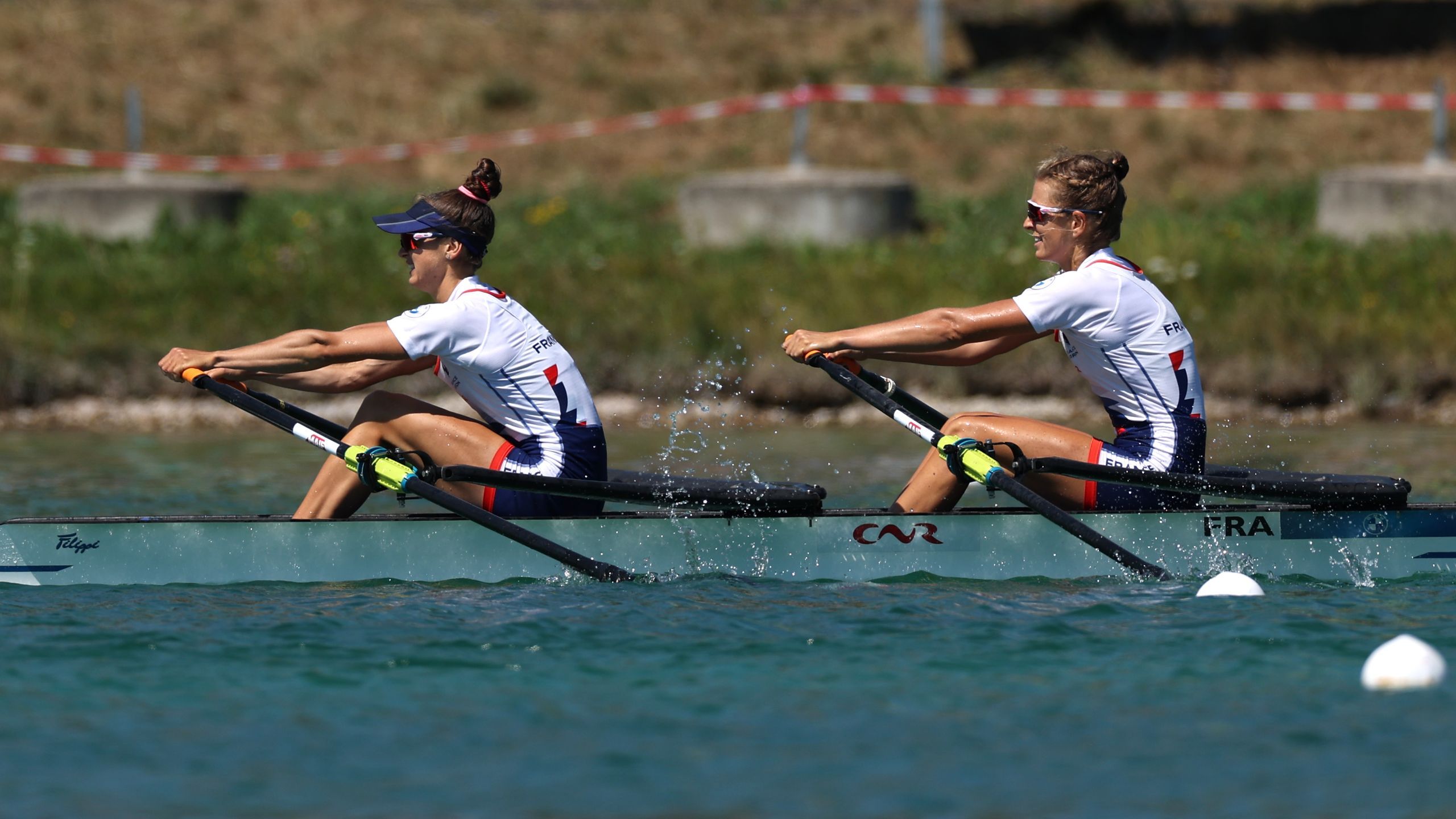 JO de Paris 2024 | Aviron - Deux de couple poids léger : Claire Bové ...