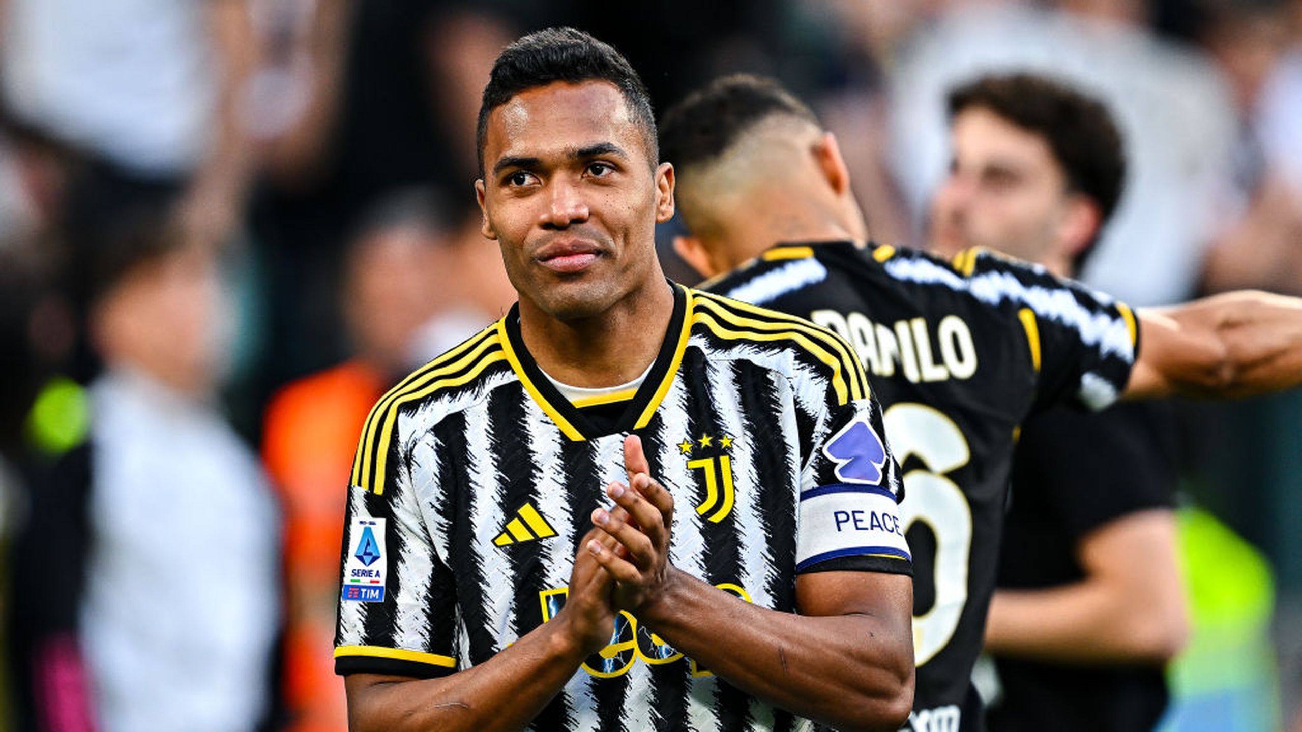 Alex Sandro dice addio alla Juventus: "Il mio legame con questa squadra ...