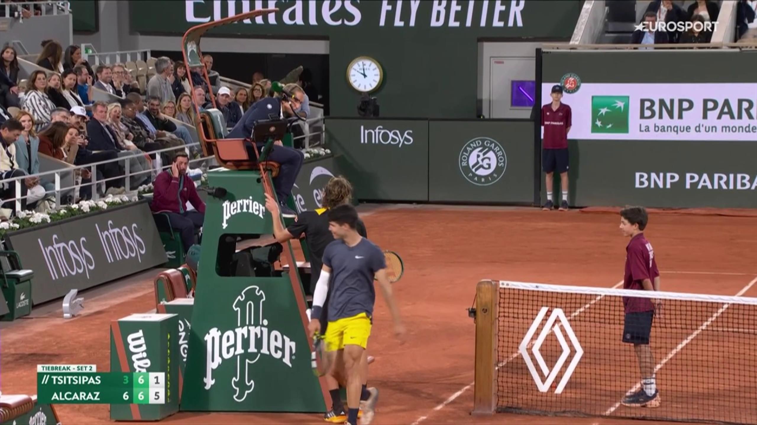 Roland Garros | “Carlos Alcaraz lacht Stefanos Tsitsipas gewoon uit ...