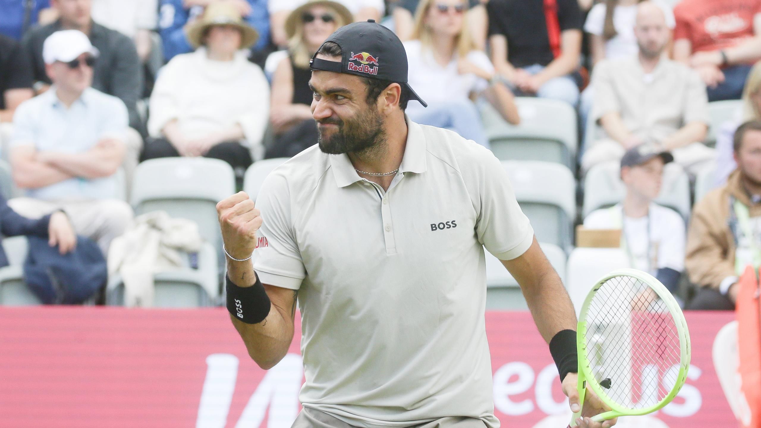 ATP Stuttgart : Berrettini expédie Musetti et jouera la finale - Eurosport