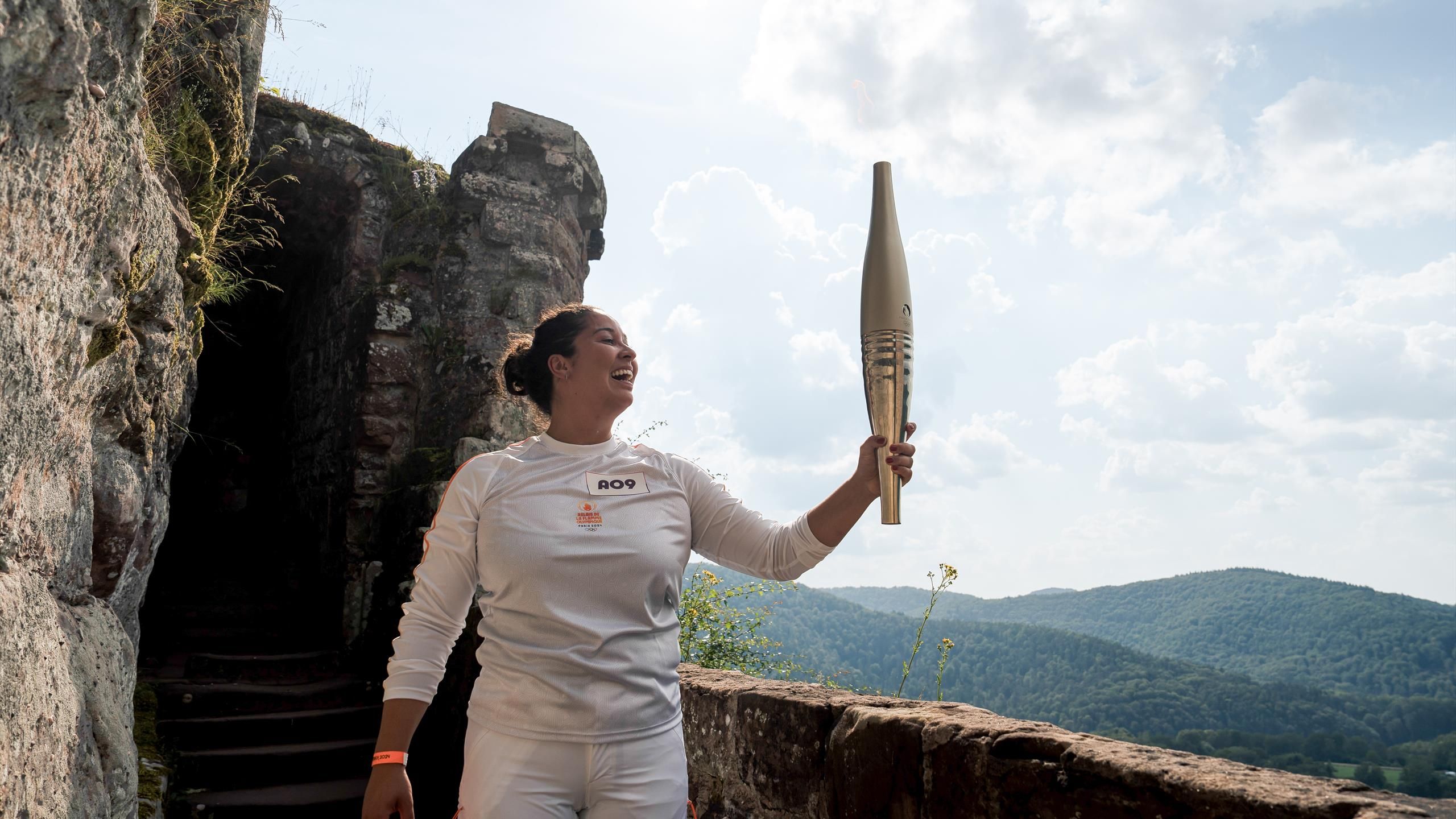 Paris 2024 | Ranomi Kromowidjojo loopt met olympische vlam - “Nooit ...