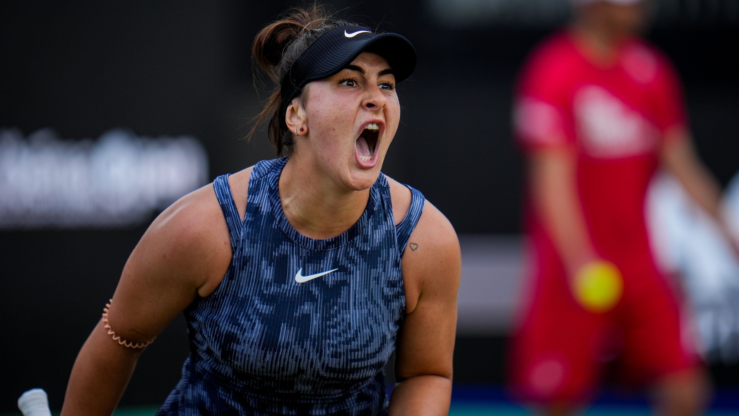 Bianca Andreescu, pe stadion la România-Slovacia! Imagini virale cu ...