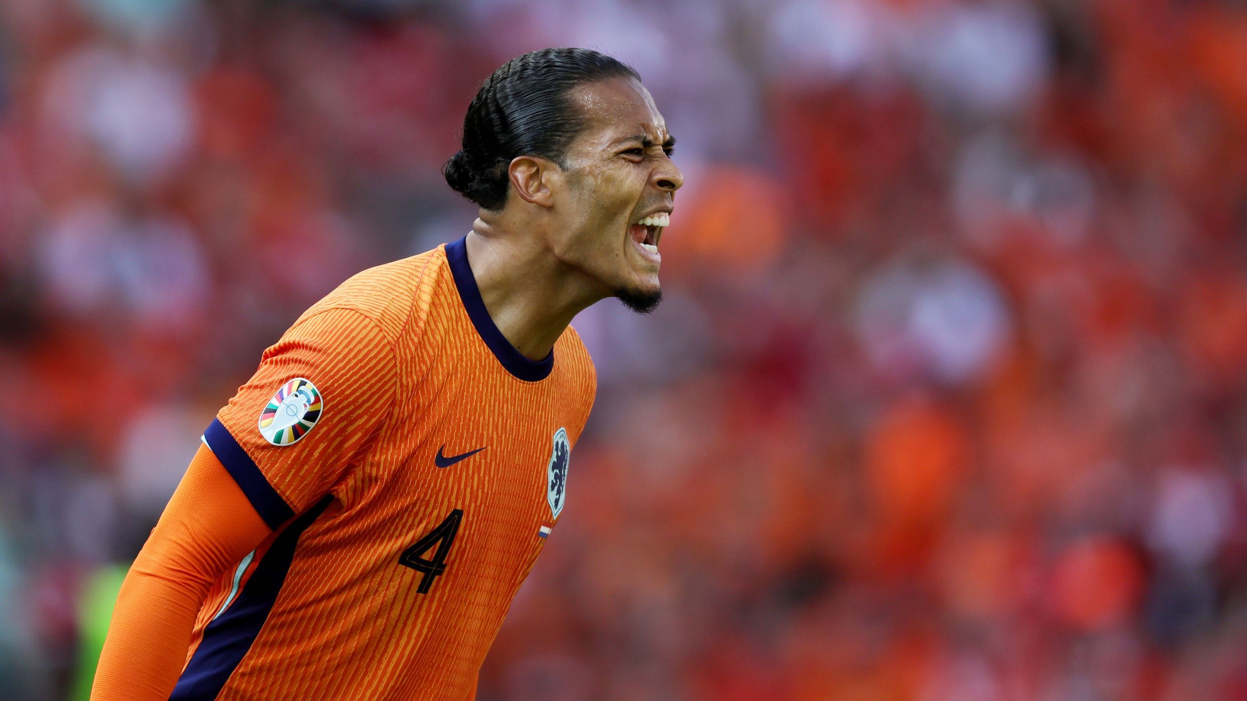 Van Dijk strânge rândurile înainte de duelul cu România, după criticile ...