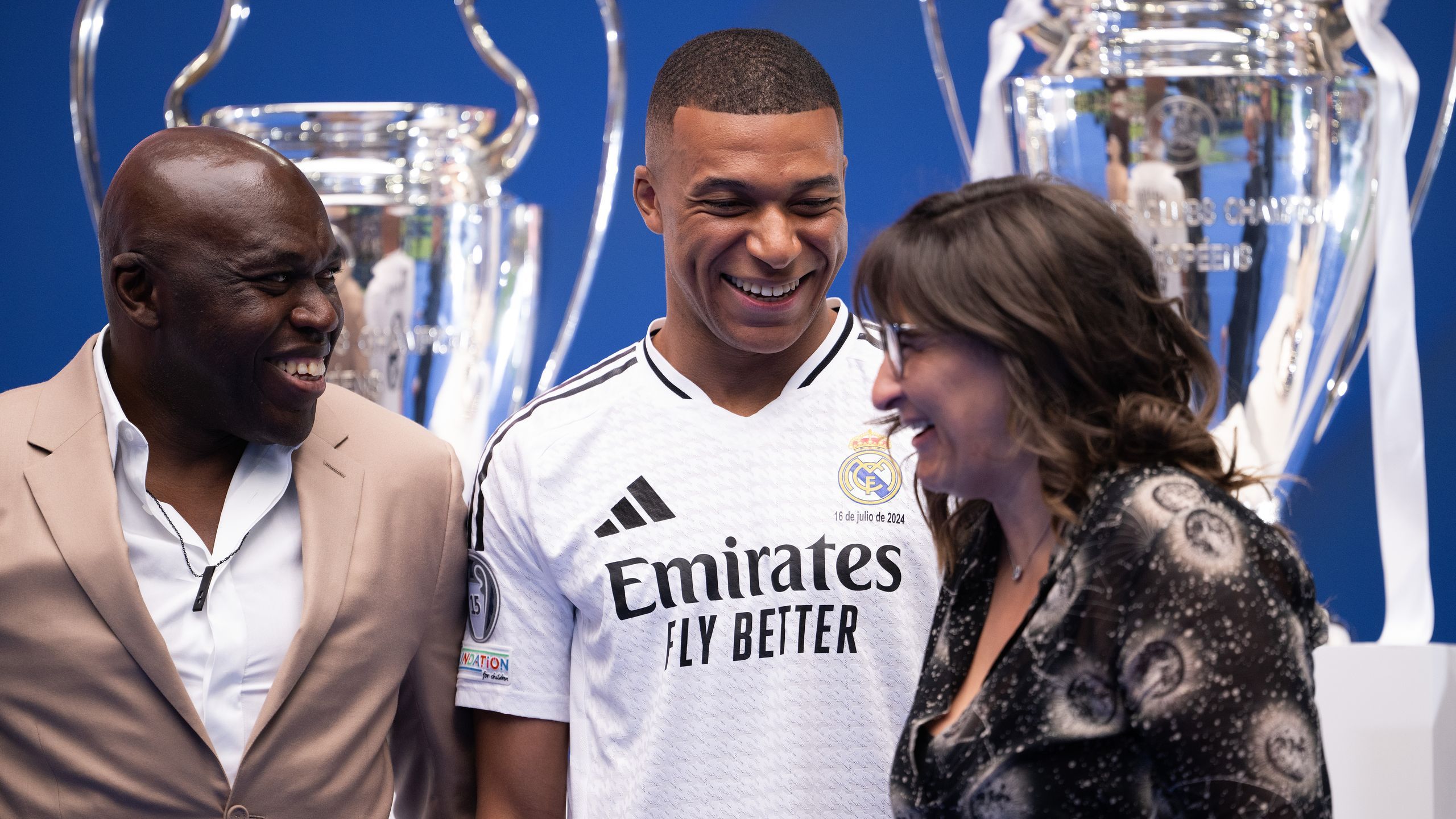 Mama lui Kylian Mbappe, uluită de ce a găsit la Real Madrid: "Am simțit ...