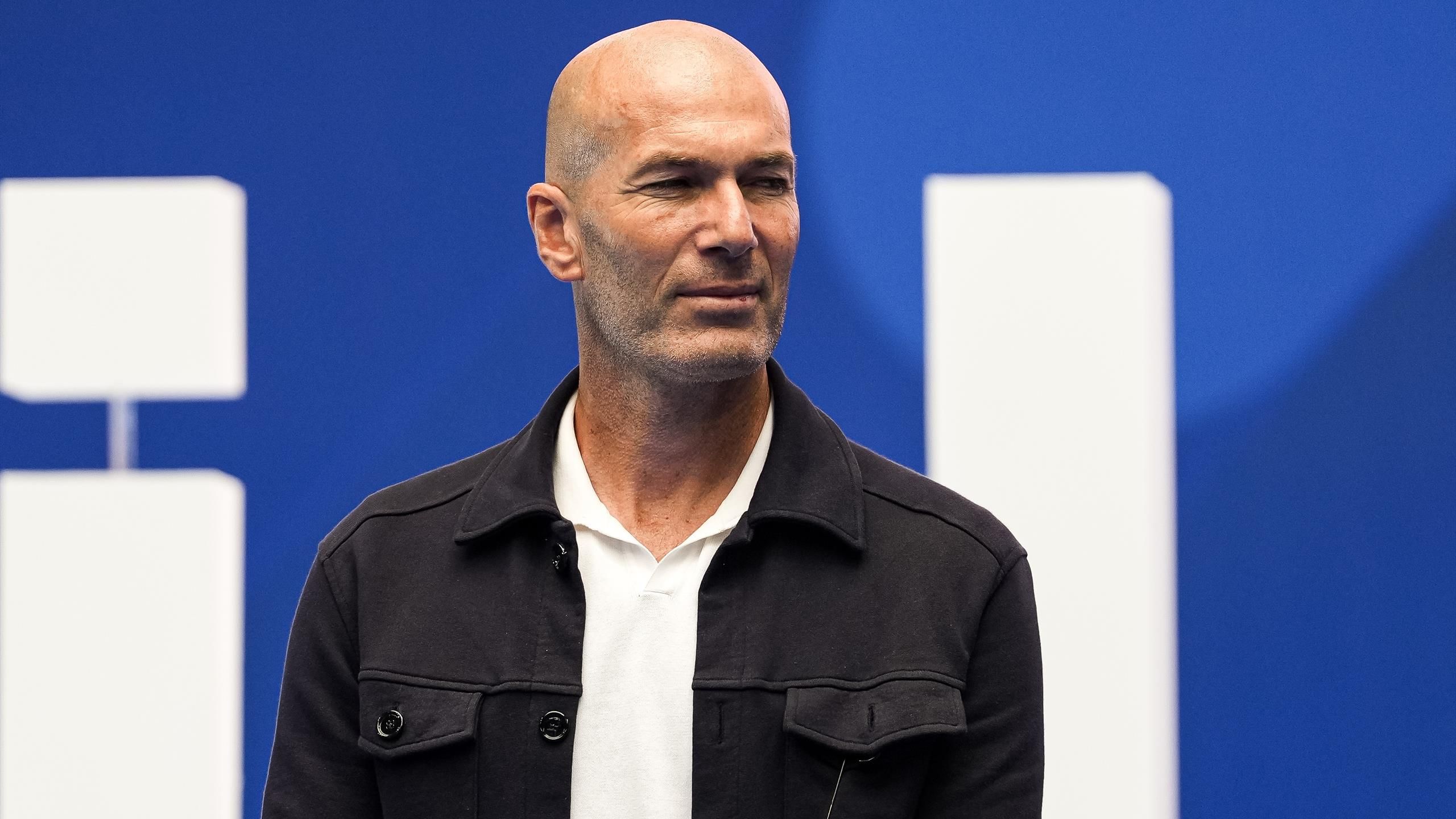 Fenerbahce, aproape de un acord cu Zinedine Zidane pentru a-l înlocui ...