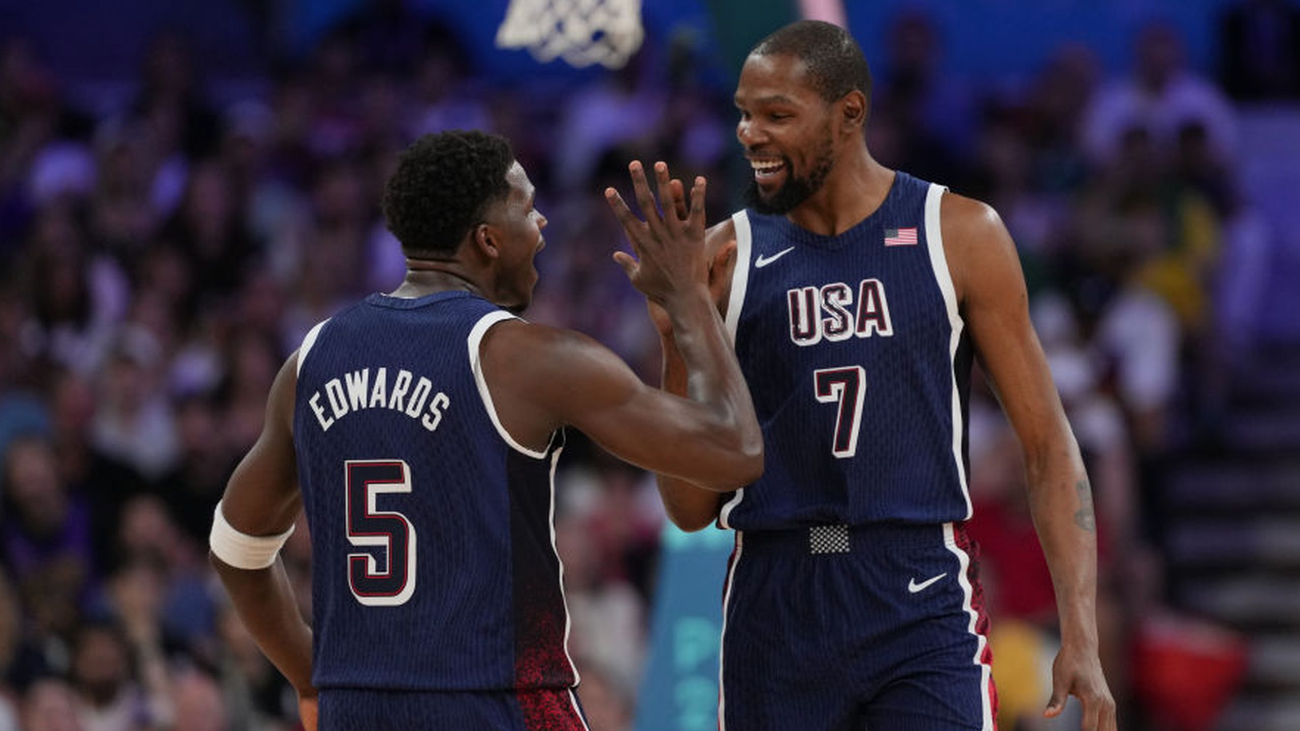 Team USA batte la Serbia 110-84 all'esordio, Kevin Durant brilla con 23 ...