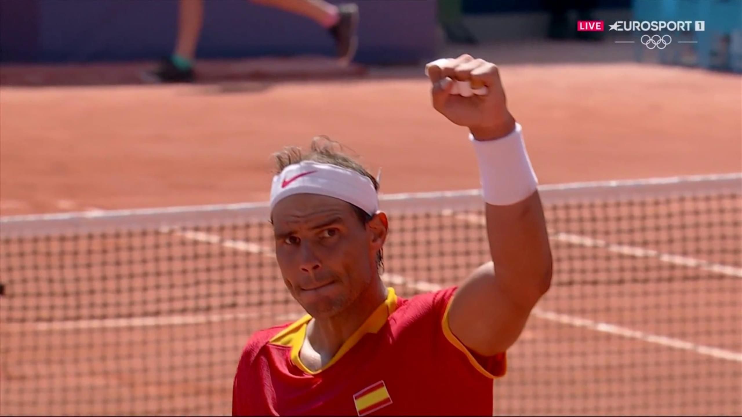 Jeux Olympiques - Revoilà Nadal : défense de fer, smash contré et ...