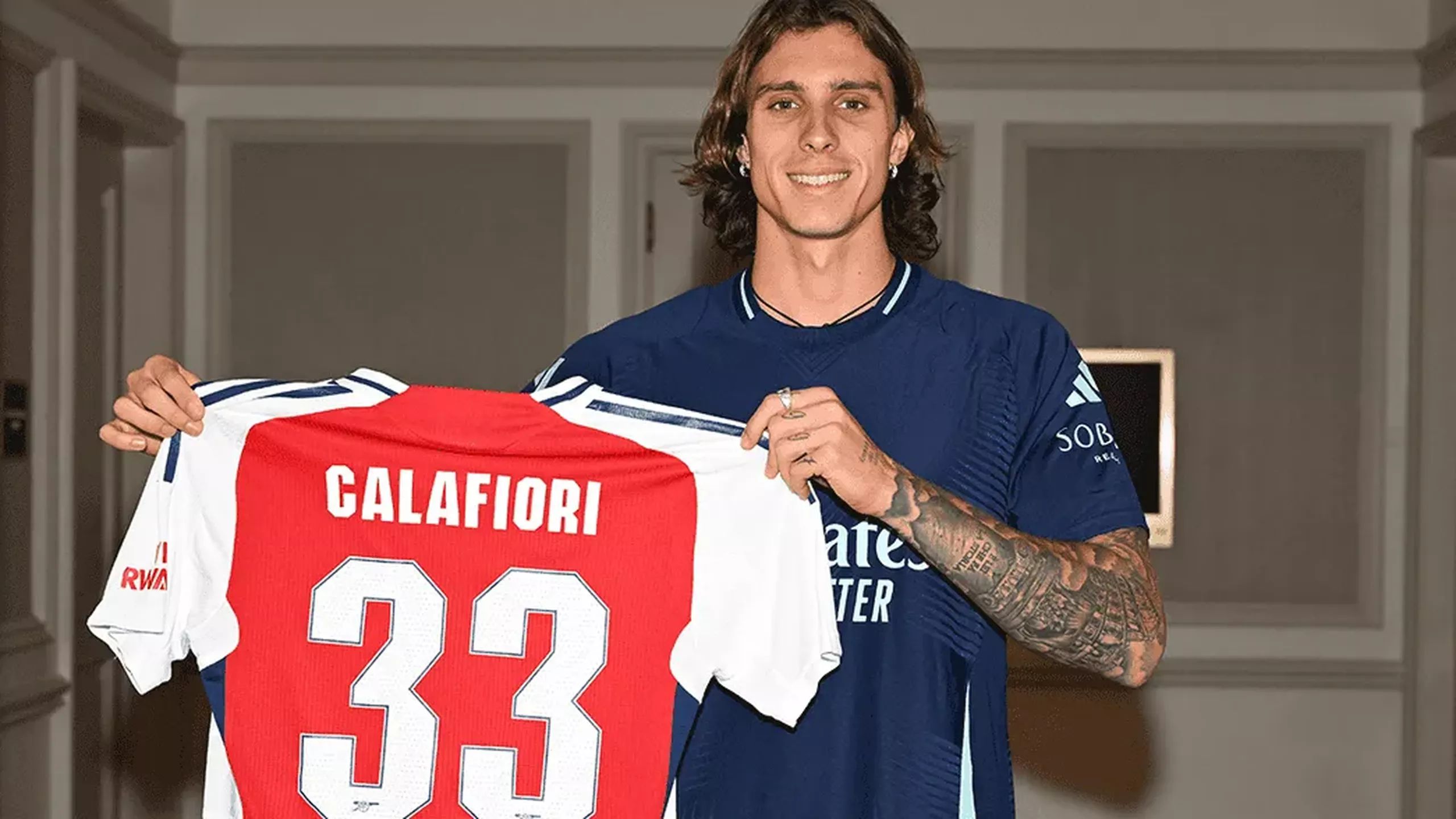 Riccardo Calafiori è un giocatore dell'Arsenal, ora è ufficiale! Al ...