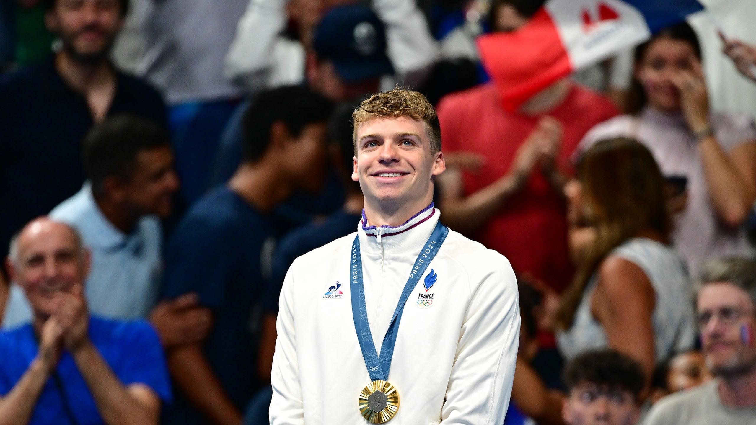 Paris 2024 | Athlète extraordinaire Léon Marchand is de held van ...