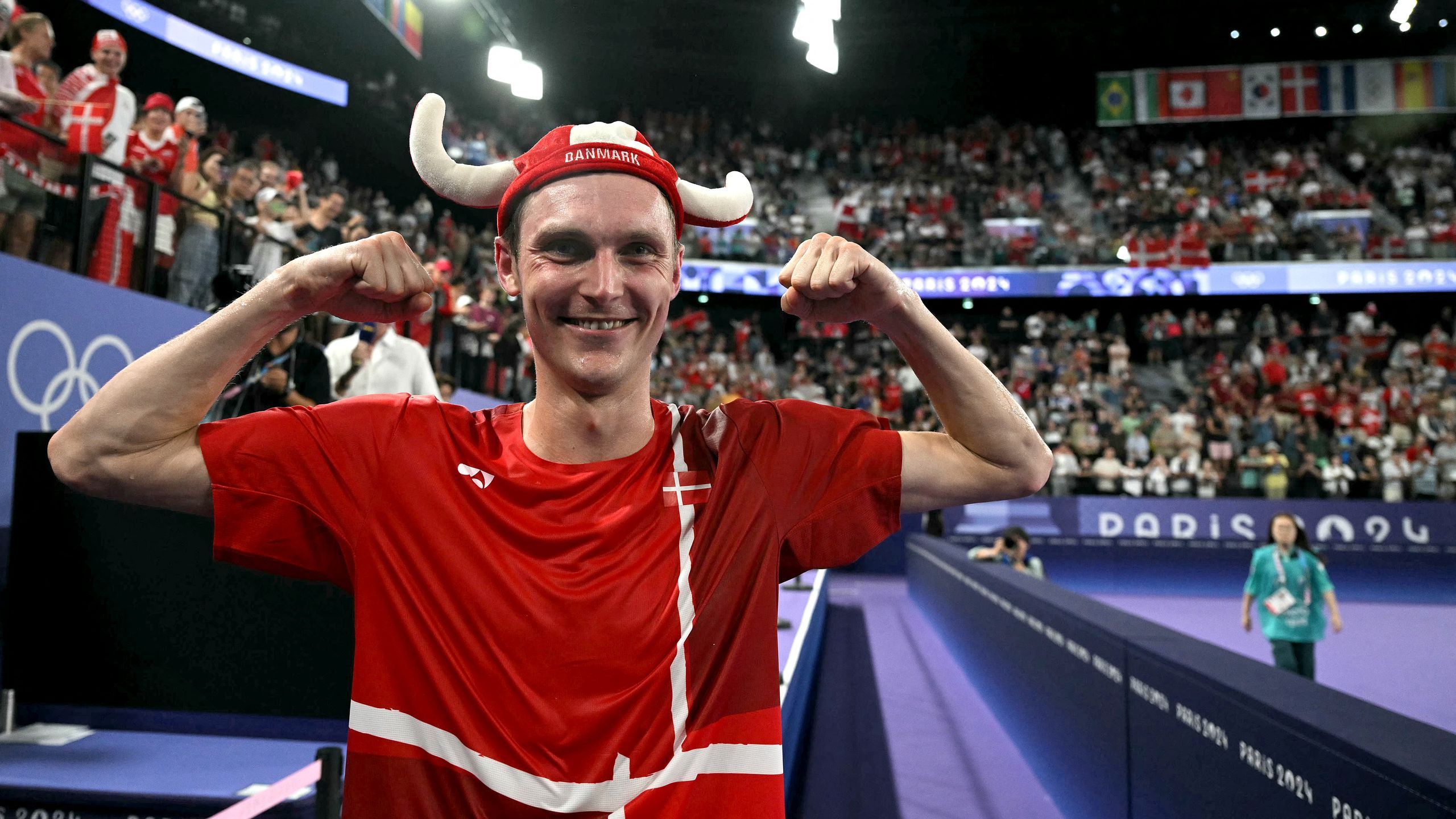Paris 2024 | Viktor Axelsen prolongeert olympische titel, verliest geen ...